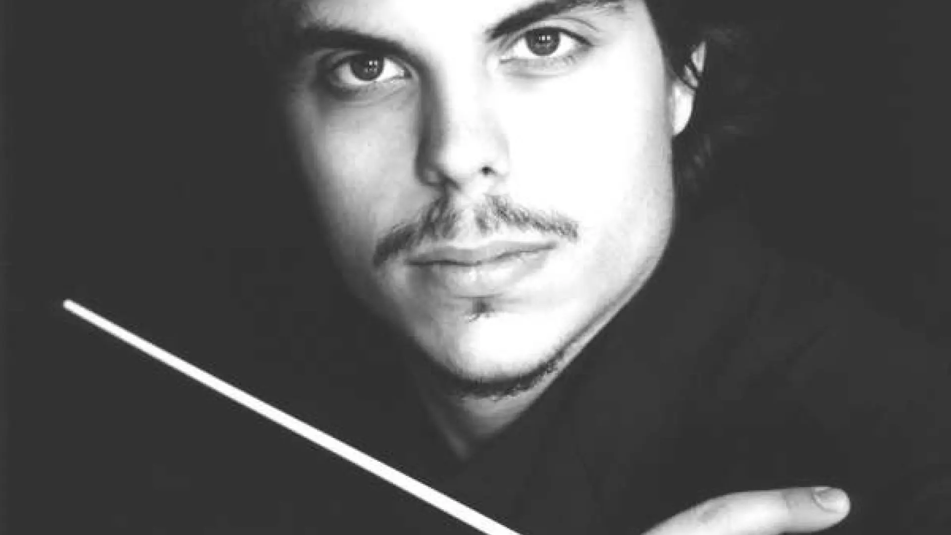 Andrea Battistoni ofrece obras de Verdi y Puccini con la Octava ...