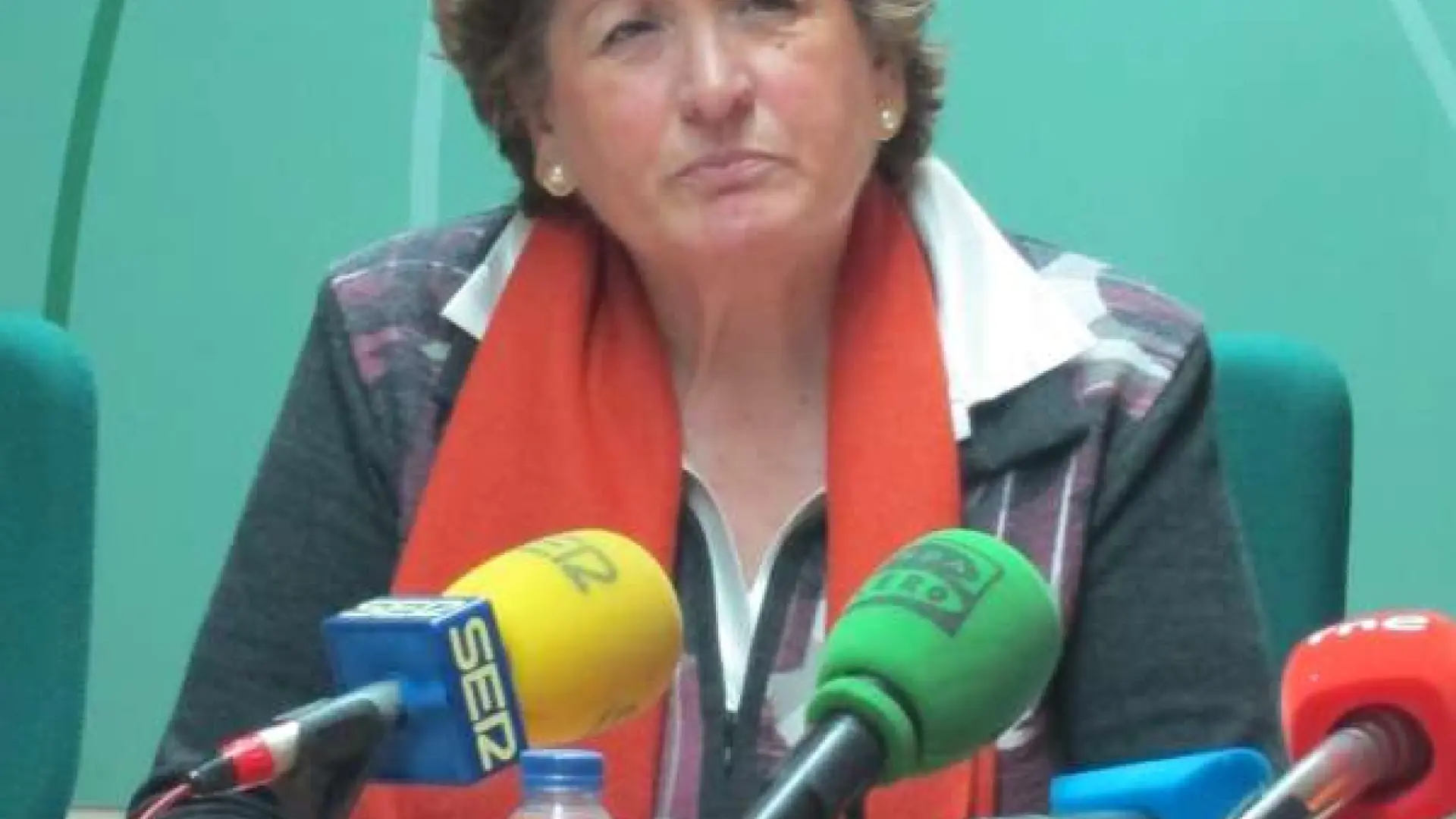 Junta firma un convenio de concertación de 15 plazas con el Geriátrico ...