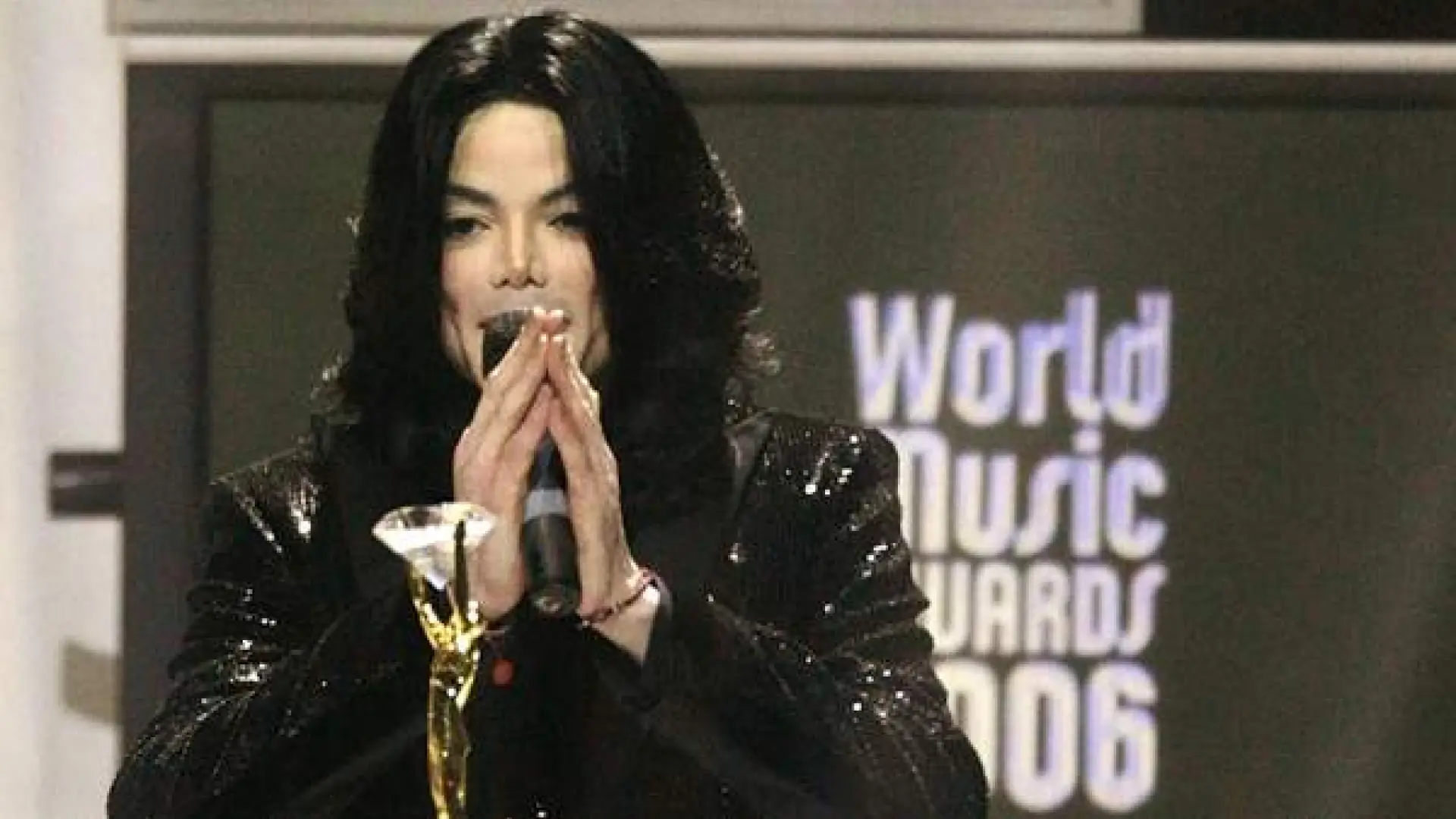 Los Jackson 5 quieren resucitar a Michael Jackson con un holograma para irse de gira