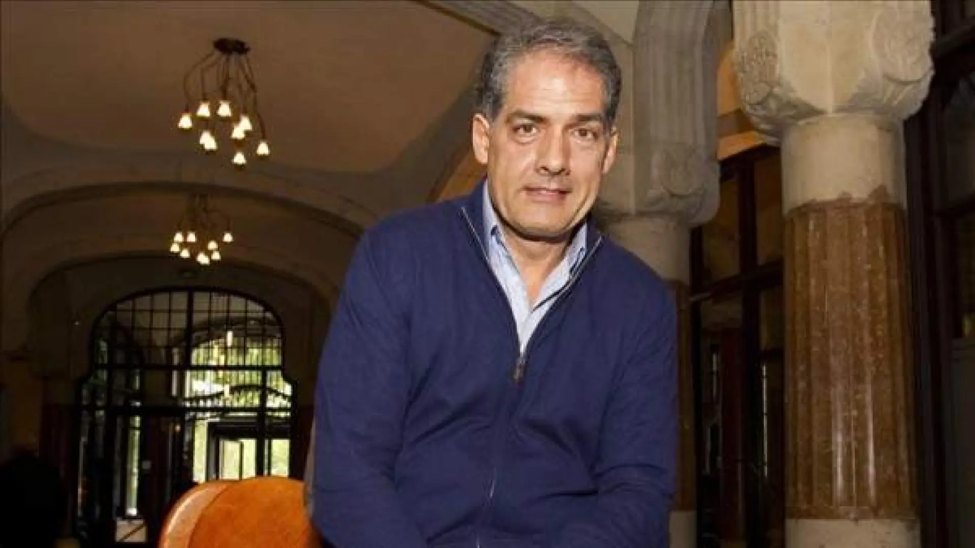 Philip Kerr sopesa acabar con tres libros más su serie sobre el ...
