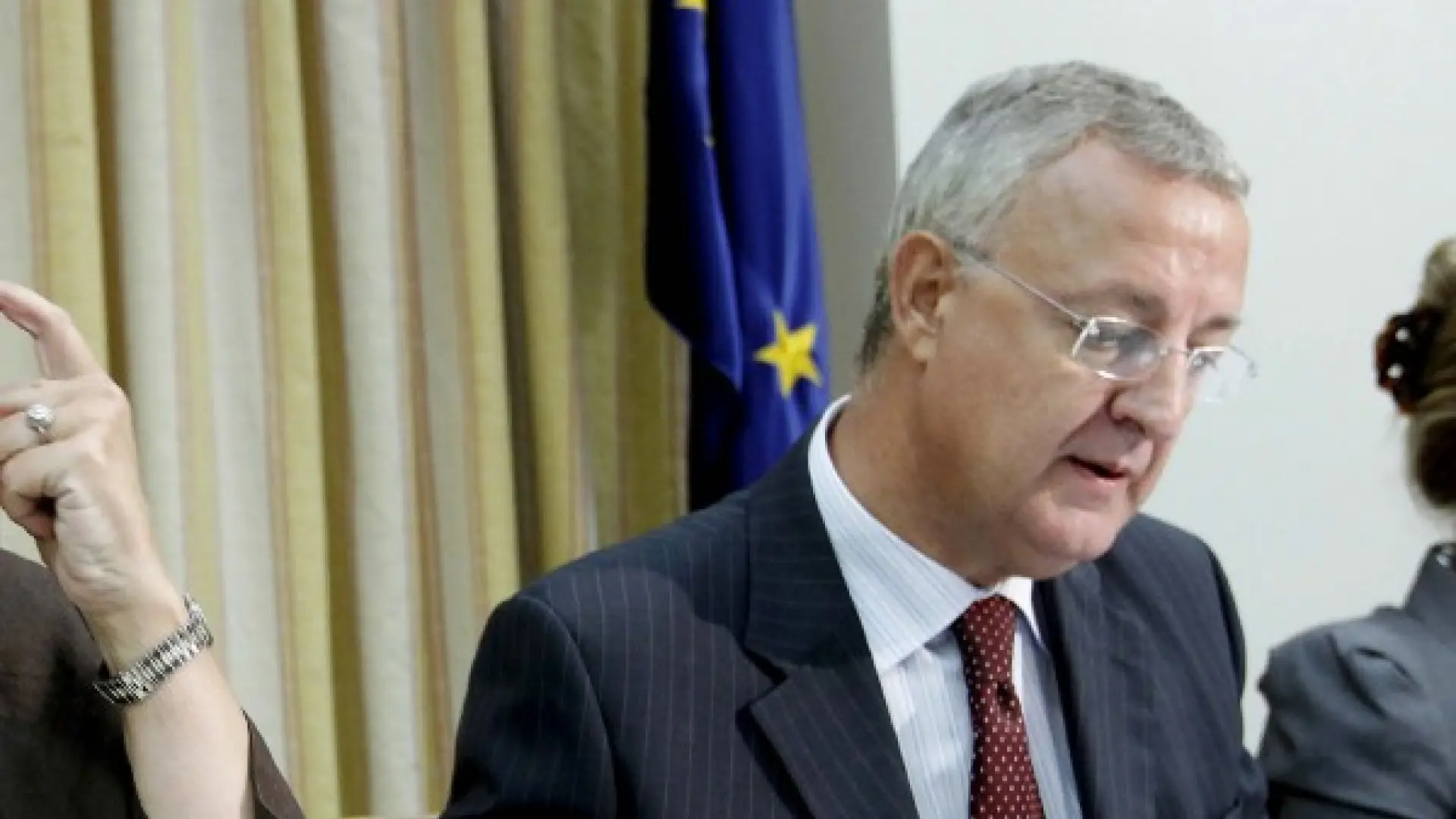 Jesús Caldera dice sentirse "asediado" en el Congreso debido a las ...