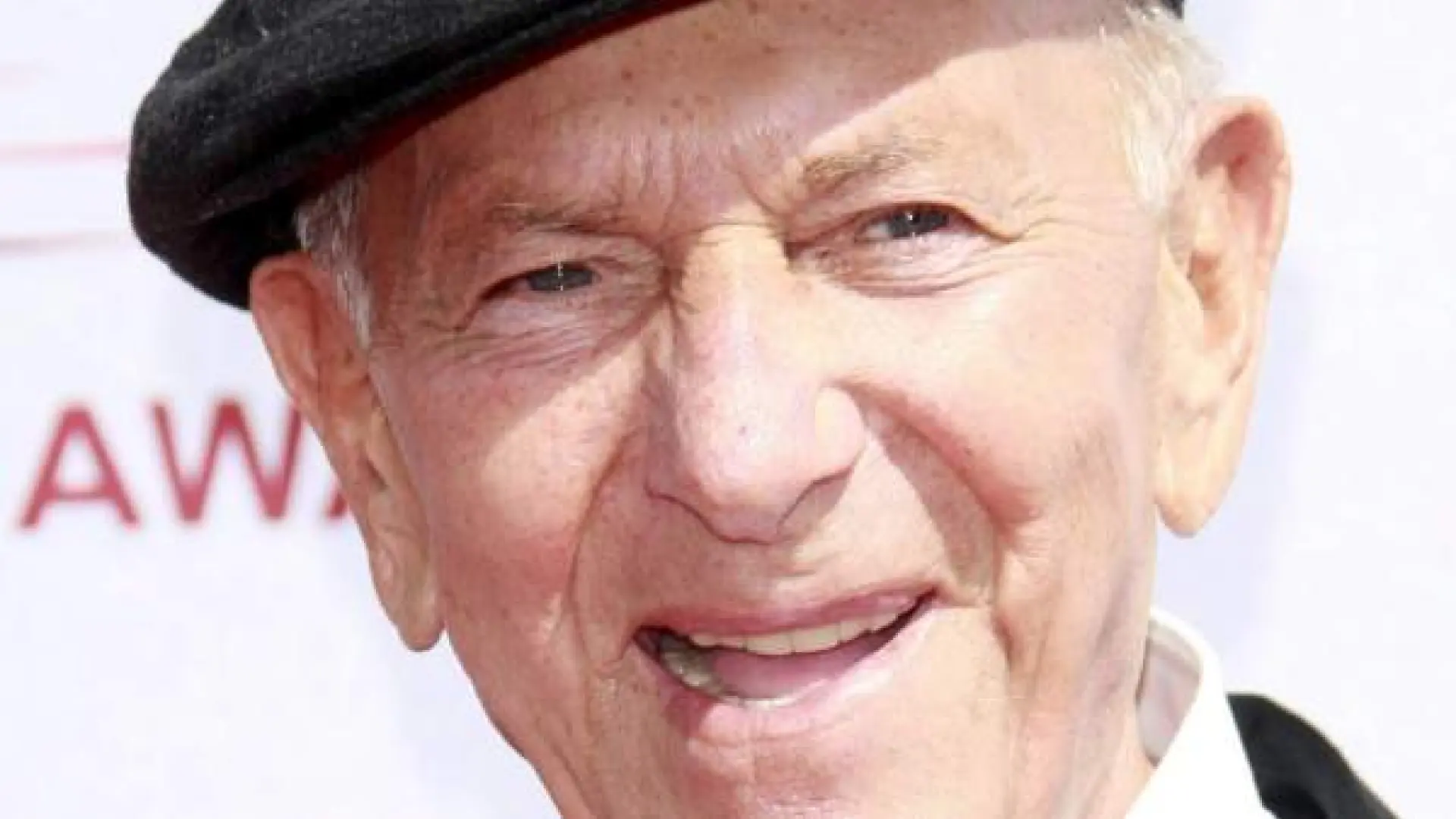 Fallece el actor Jack Klugman, protagonista de la serie televisiva 'La ...