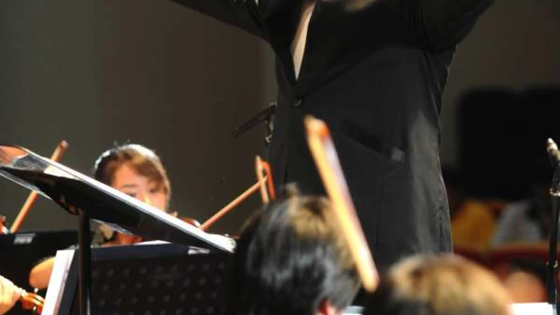 Muhai Tang dirige este viernes a la Sinfónica de Shejiang en el Palau ...