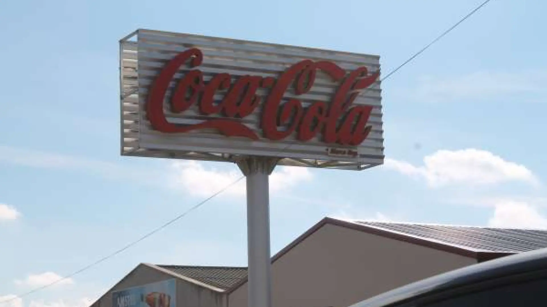 Coca-Cola firma un acuerdo por 10 años con el embotellador único de ...