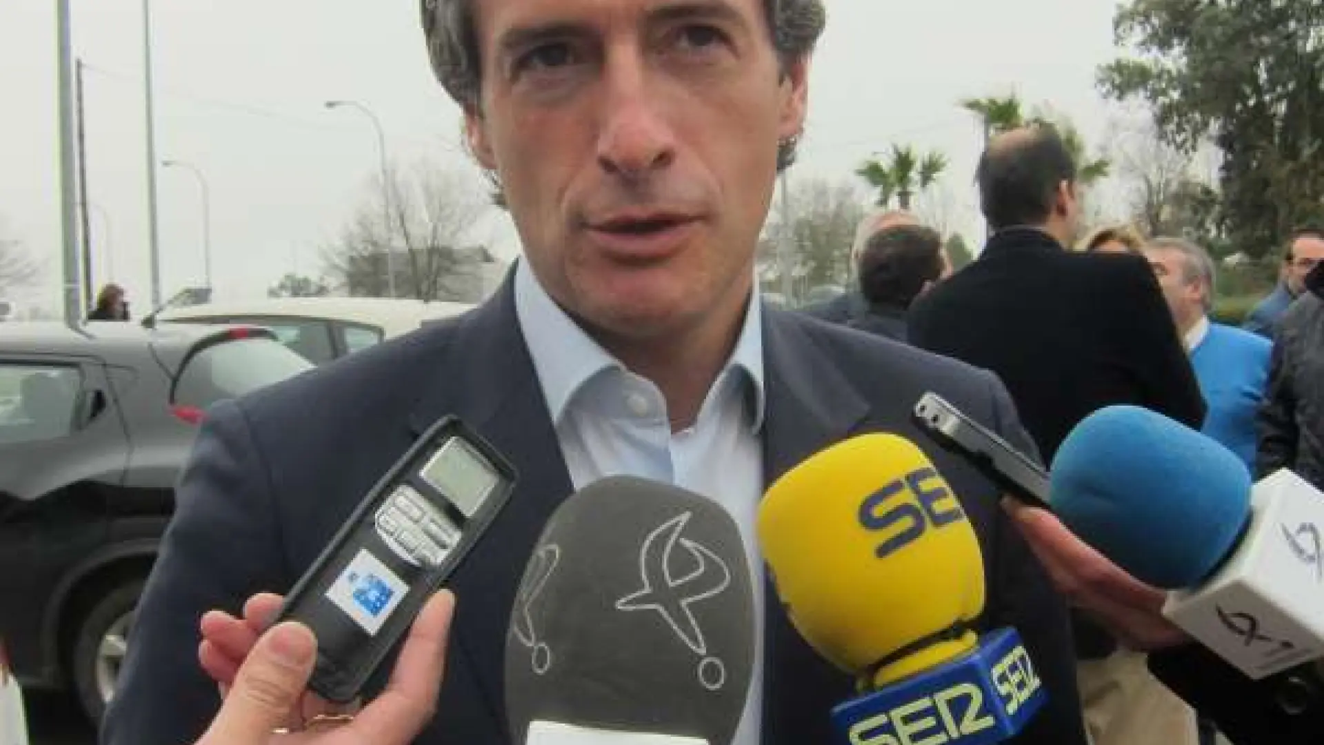 De la Serna garantiza que las alegaciones de la FMC a la reforma local ...