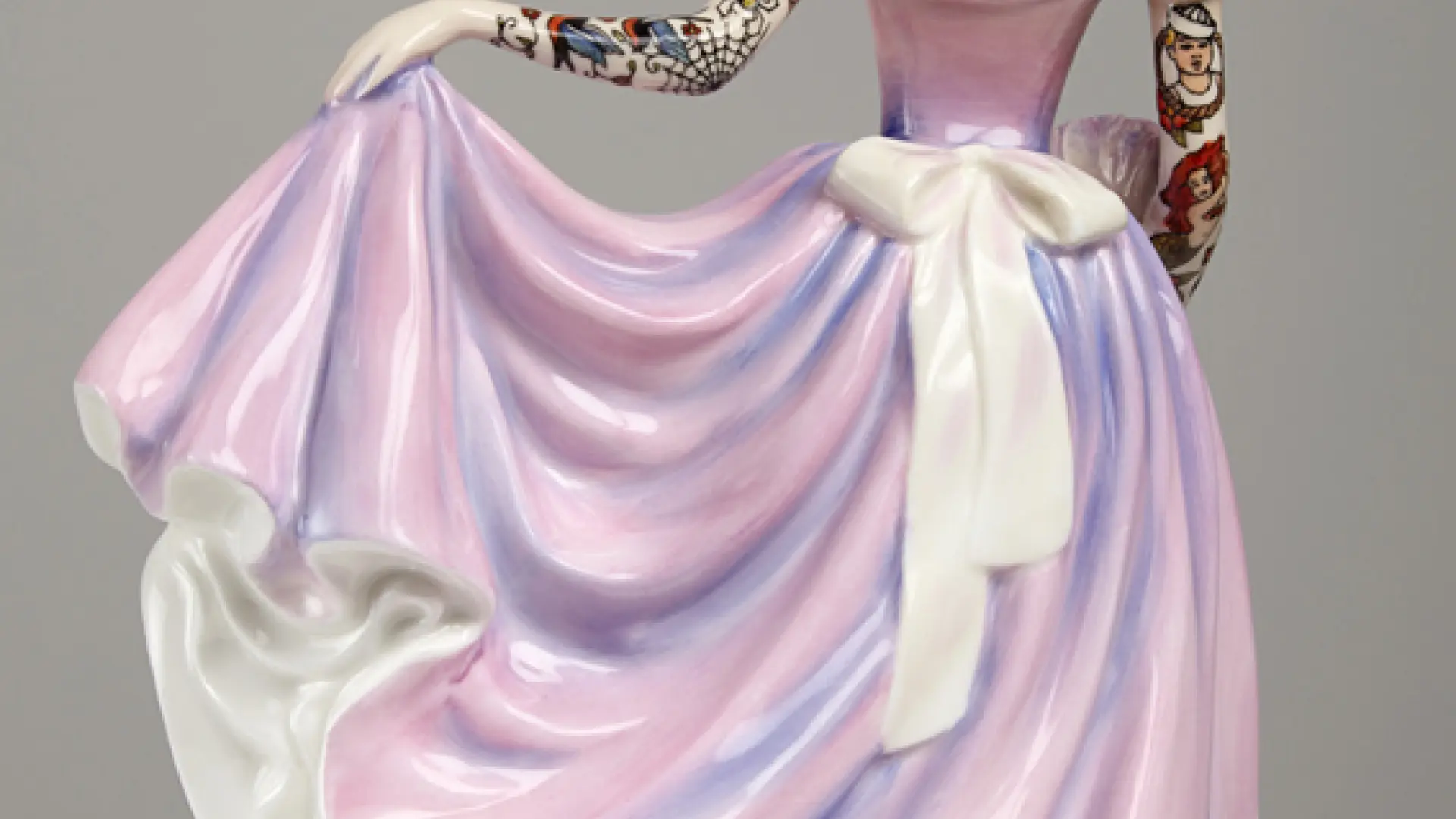 Las damiselas tatuadas de Jessica Harrison