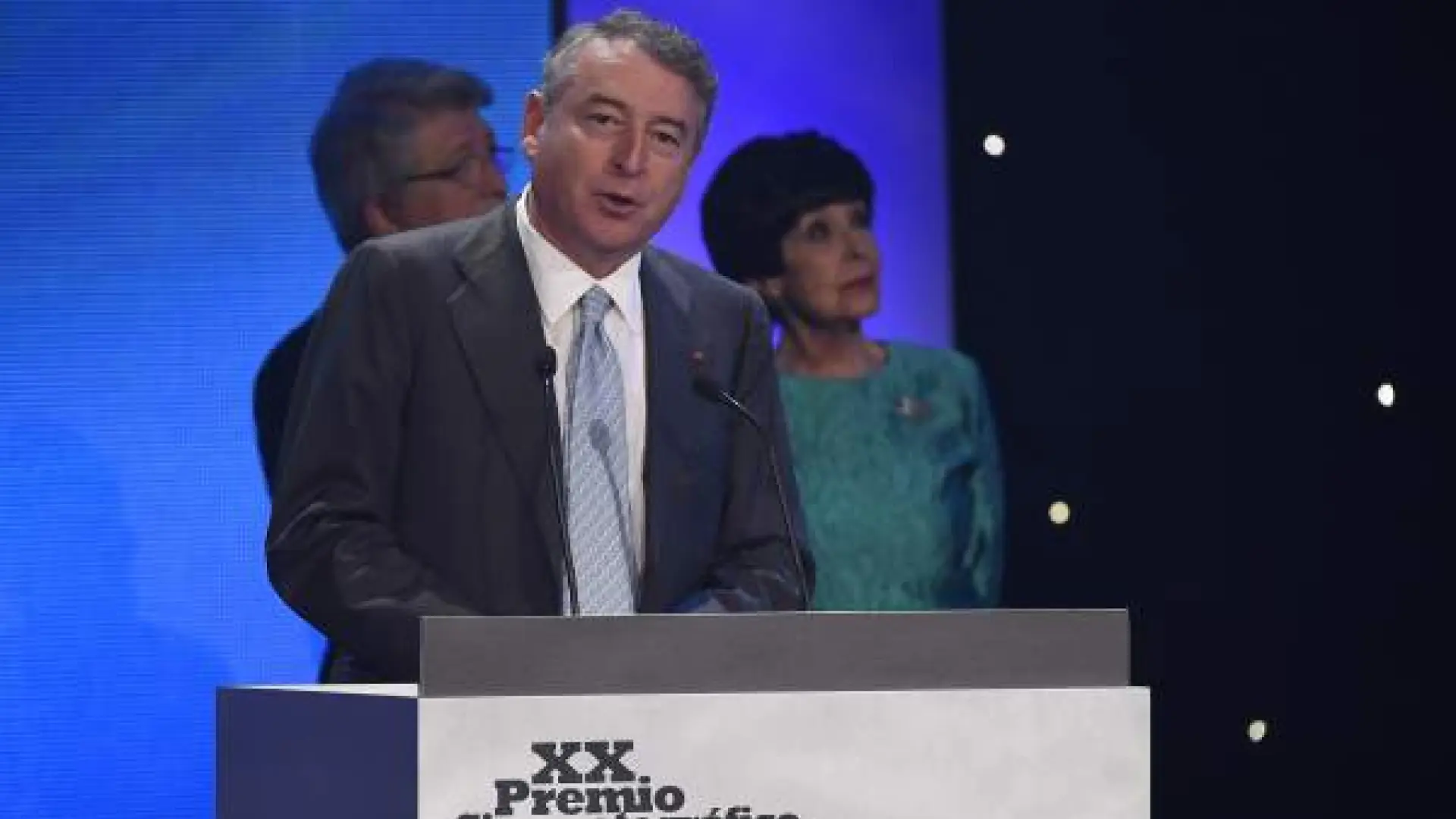 El presidente de RTVE asegura que el 'prime time' volverá a las 22.00 ...