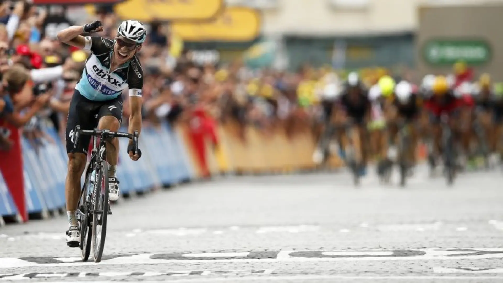 El alemán Martin se luce en la etapa del empedrado y le arrebata el ...