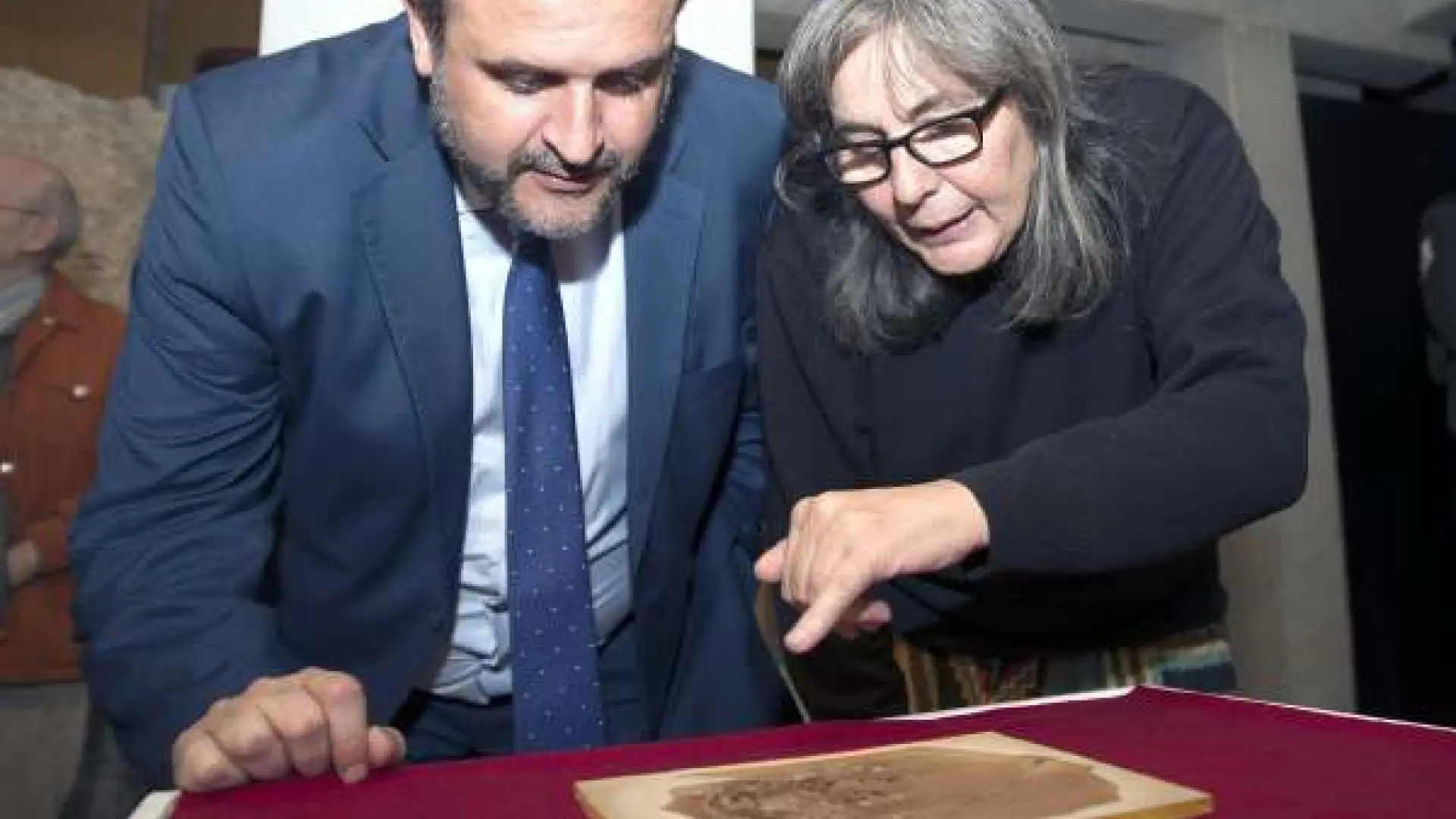 Presentan al Spinolestes xenarthrosus, un fósil de 125 millones de años ...