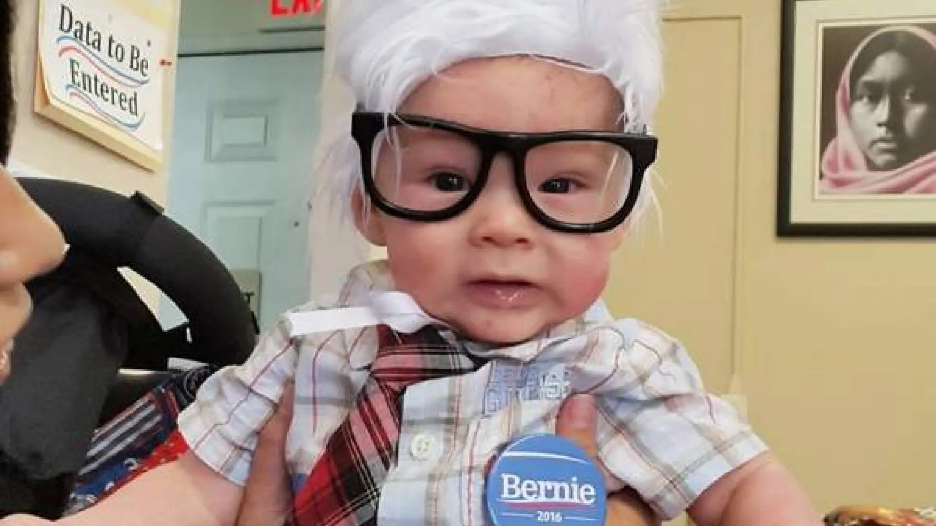 Muere 'Baby Bernie', el bebé que apoyaba la campaña política del ...