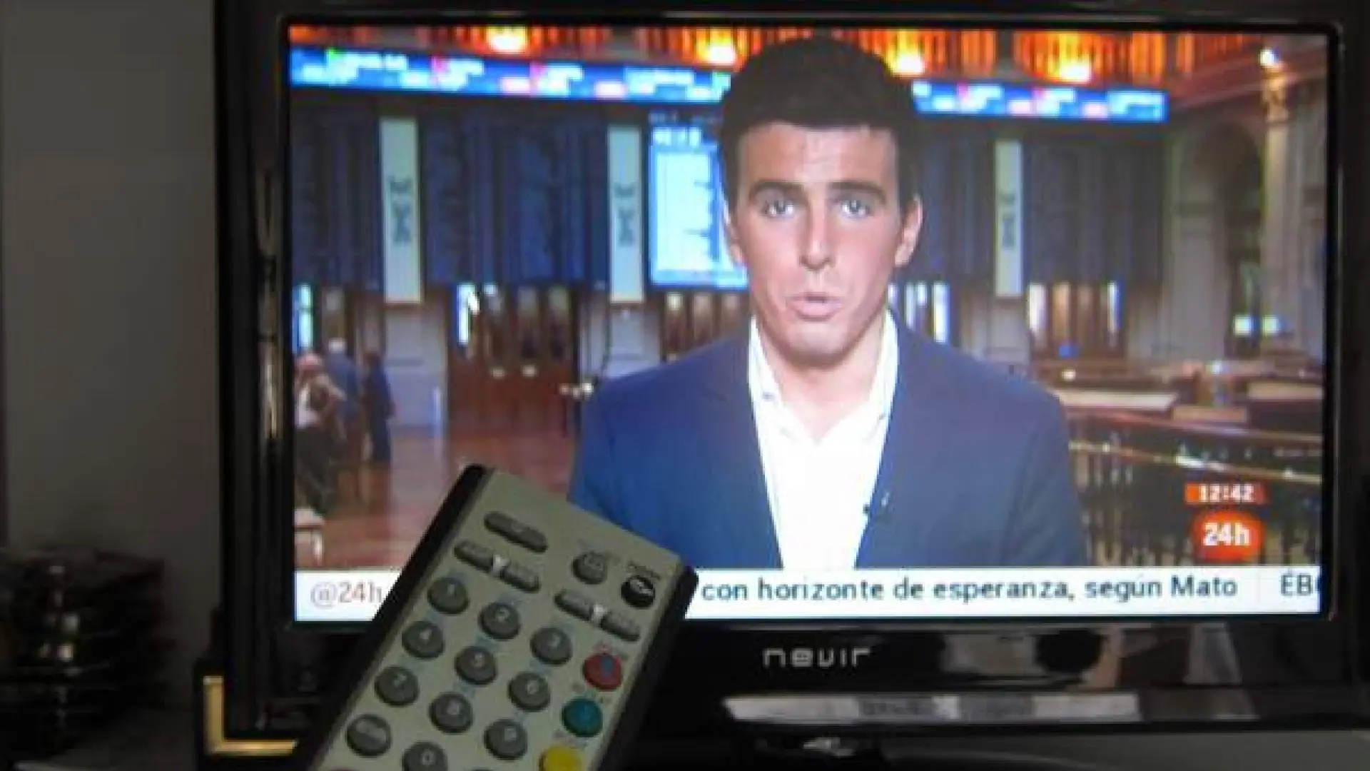 Los españoles dedican tres horas y 48 minutos al día a ver la televisión