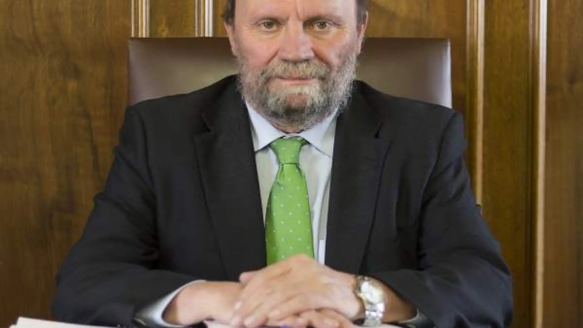 El exrector Francisco González Lodeiro, nuevo director del Instituto ...