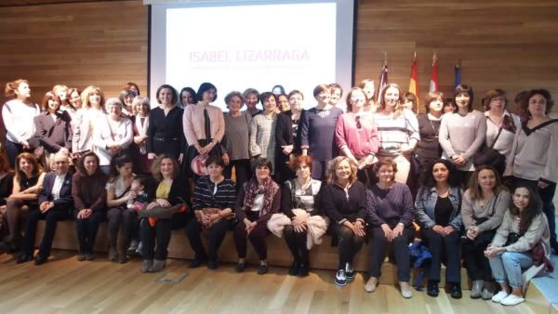 Gamarra agradece a la investigadora Isabel Lizarraga su contribución "a ...