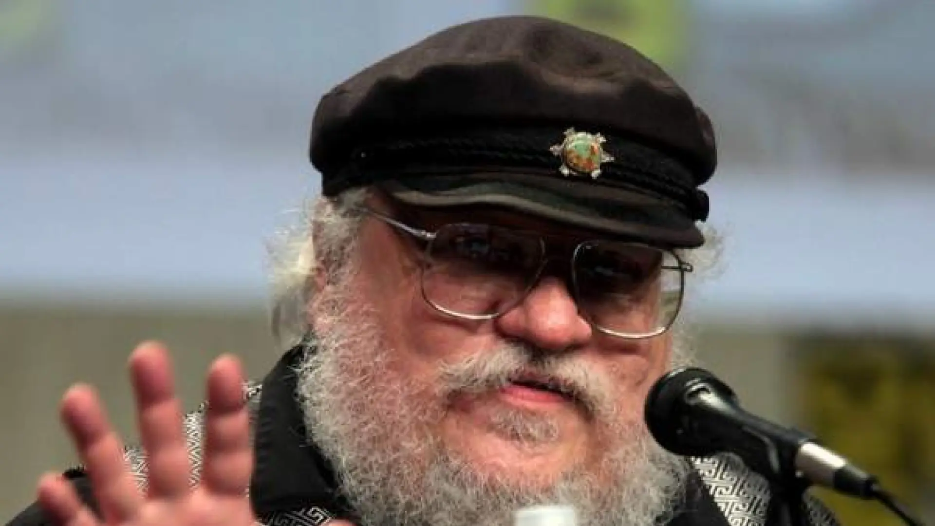 Syfy adaptará 'Nightflyers', la novela de George R.R. Martin ambientada ...