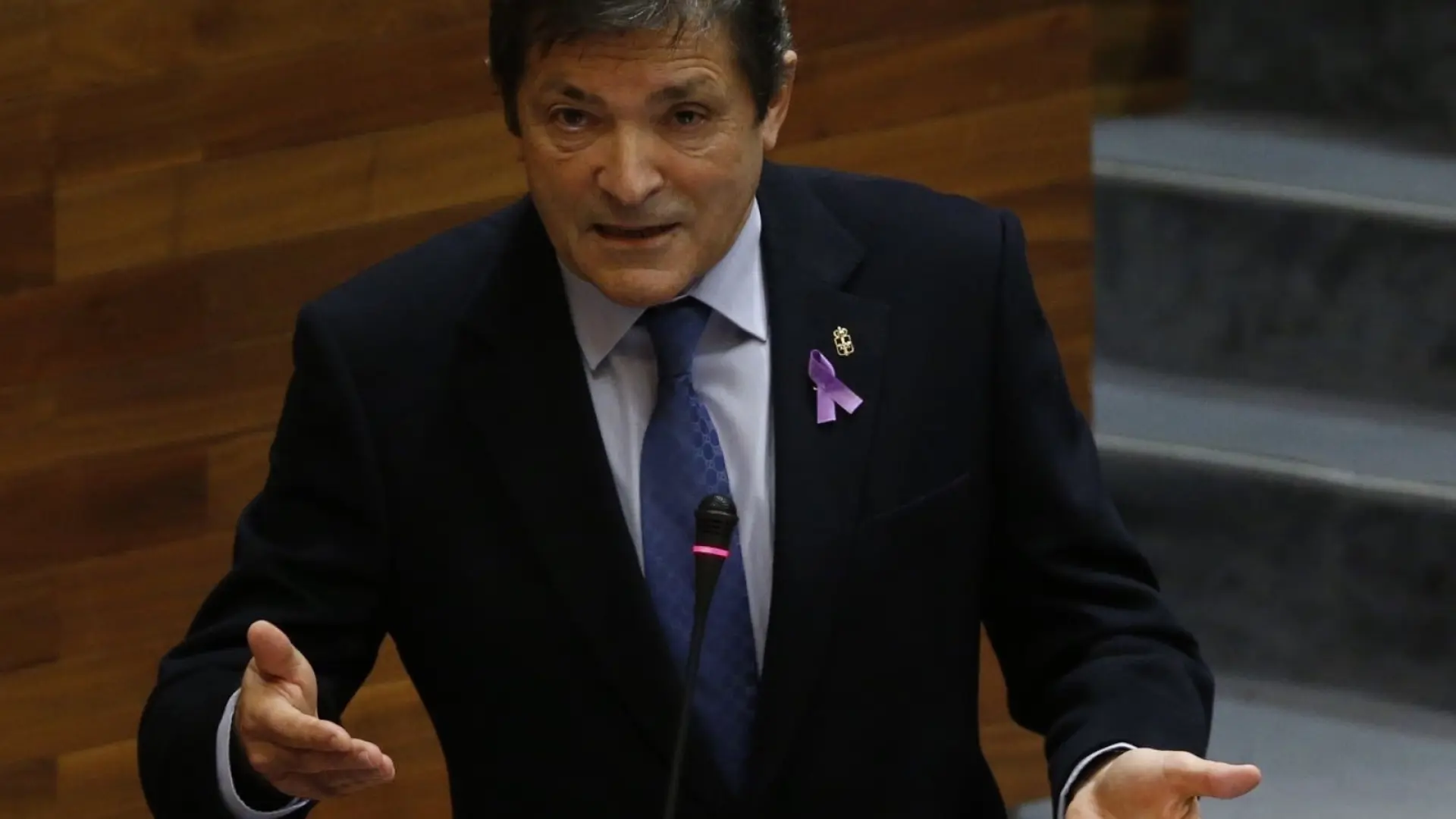 Javier Fernández insta a Llamazares a no poner en duda su compromiso ...