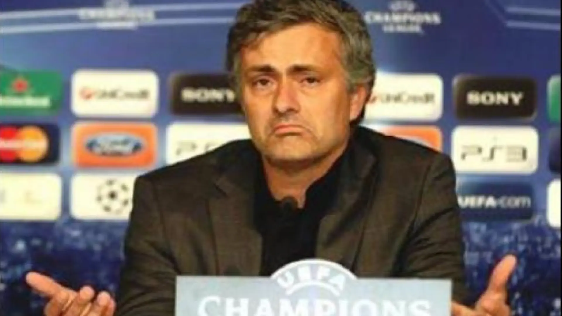 ¿Por qué, por qué? La pregunta de Mou al quedarse siempre con 10, tiene ...