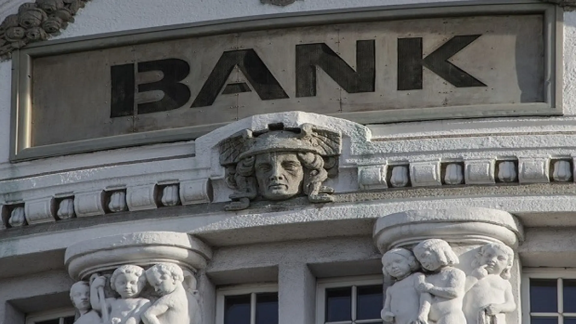 ¿Cuál fue el primer banco de los Estados Unidos?