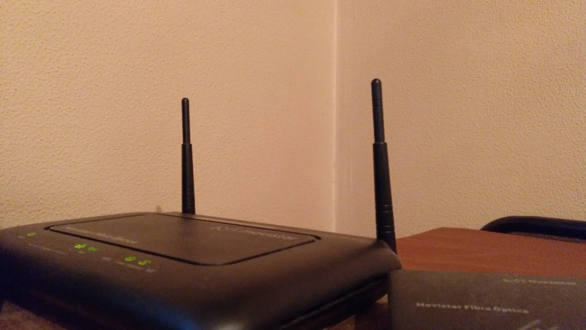 Así debes colocar correctamente las antenas del router wifi de tu casa