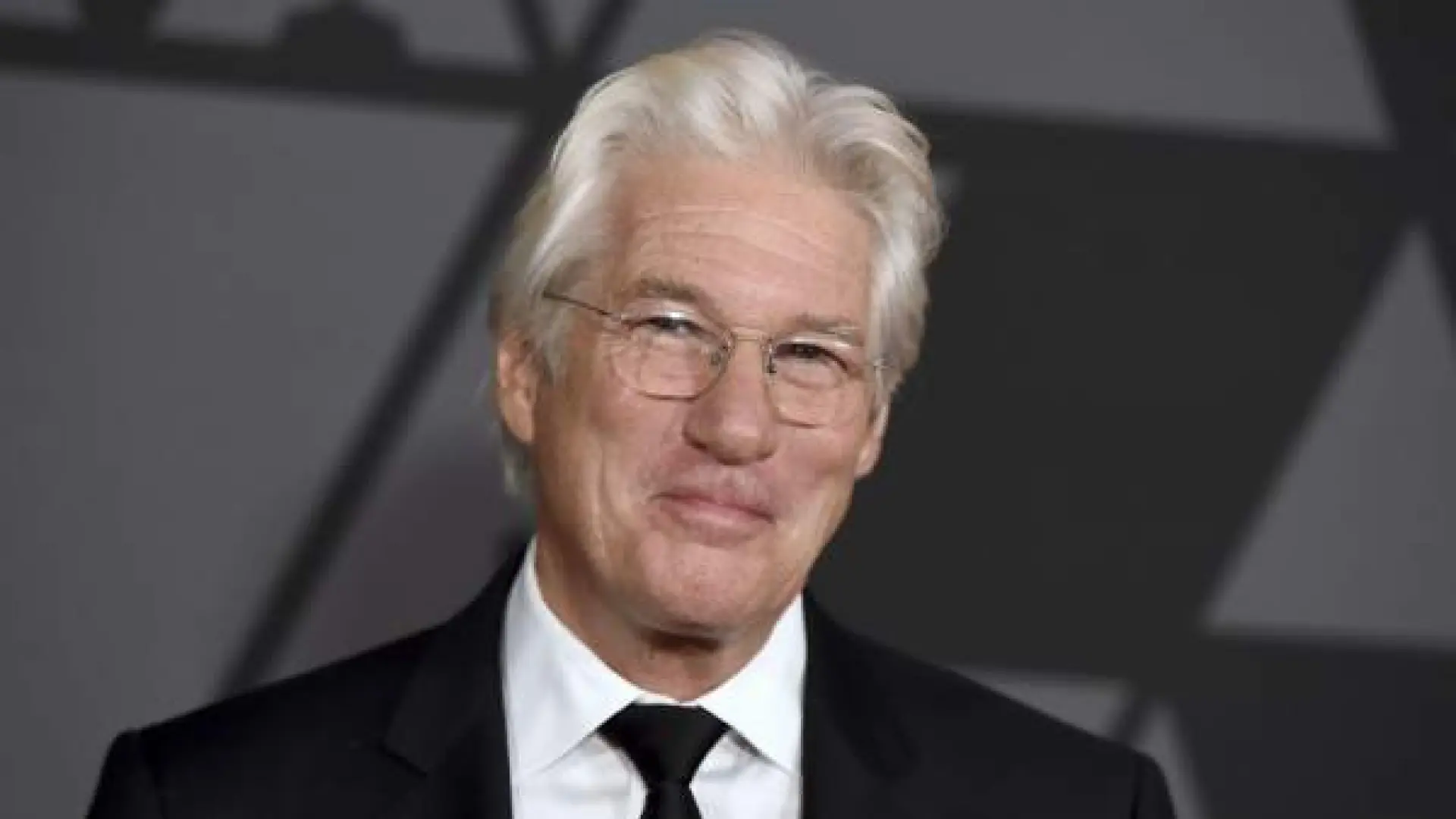 El actor Richard Gere vuelve a la televisión, treinta años después, con ...