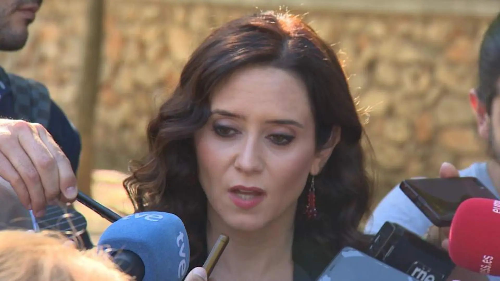 Vídeo: Vídeo: Ayuso recalca que es una persona "moderada"