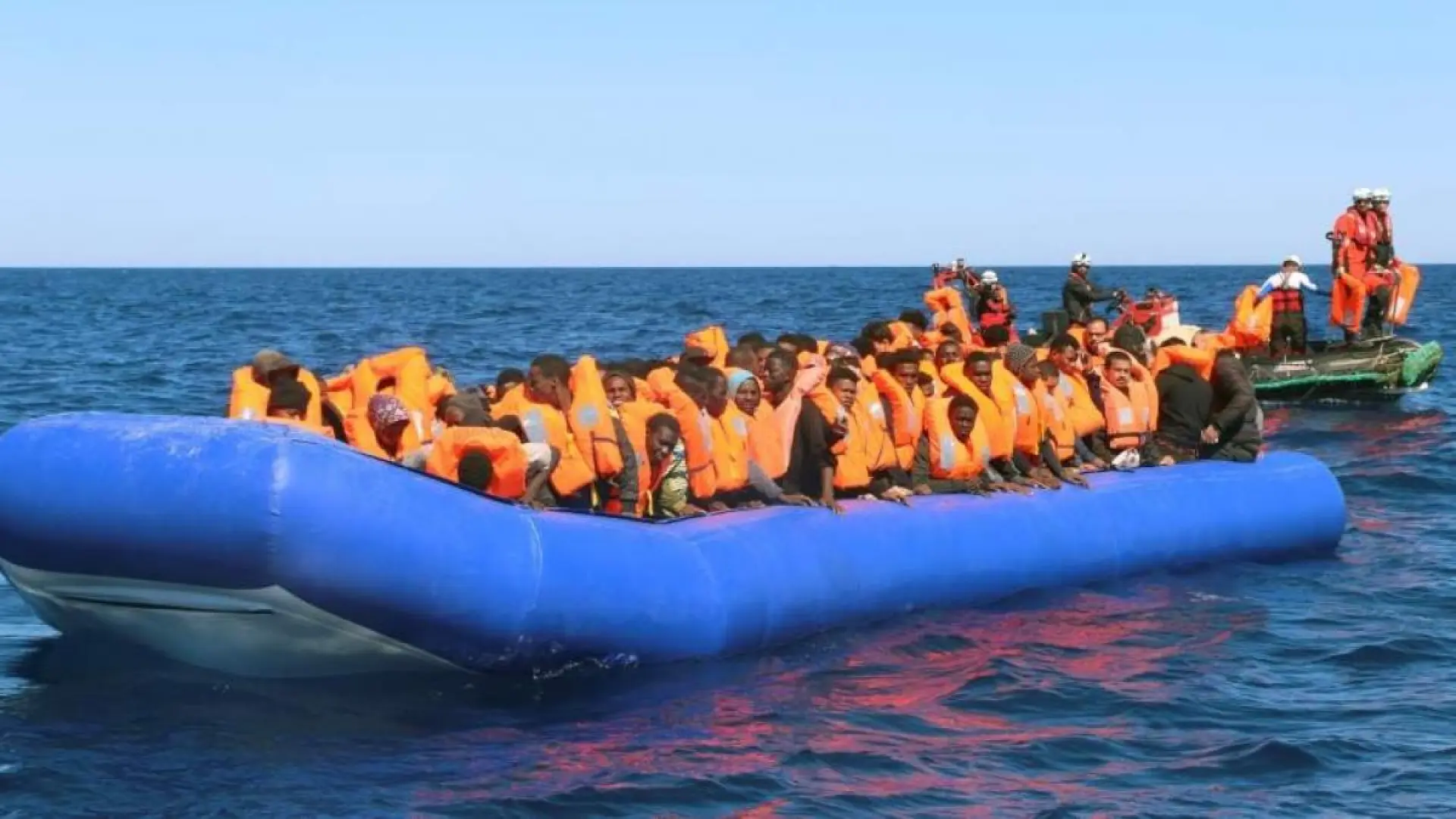 Al Menos 116 Migrantes Desaparecidos Tras Un Naufragio En El Mediterráneo