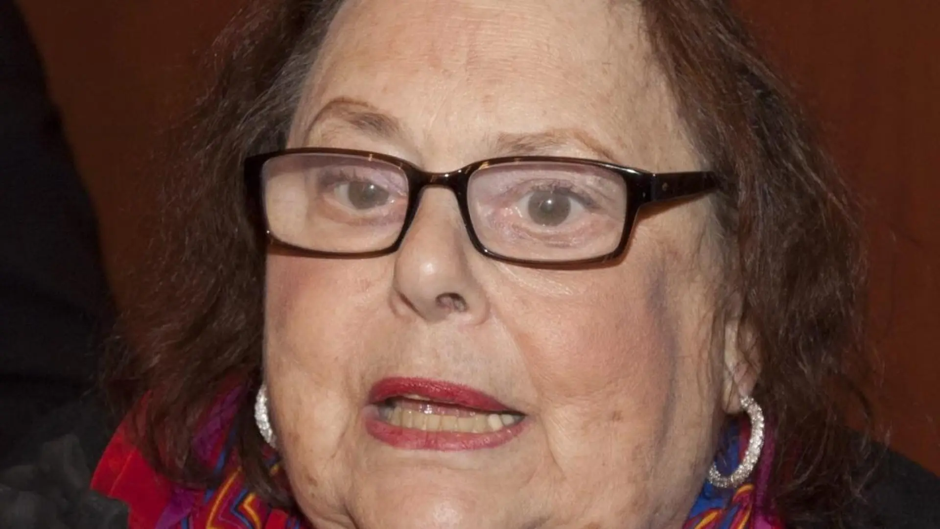 Muere a los 90 años Barbara Probst Solomon, escritora estadounidense ...