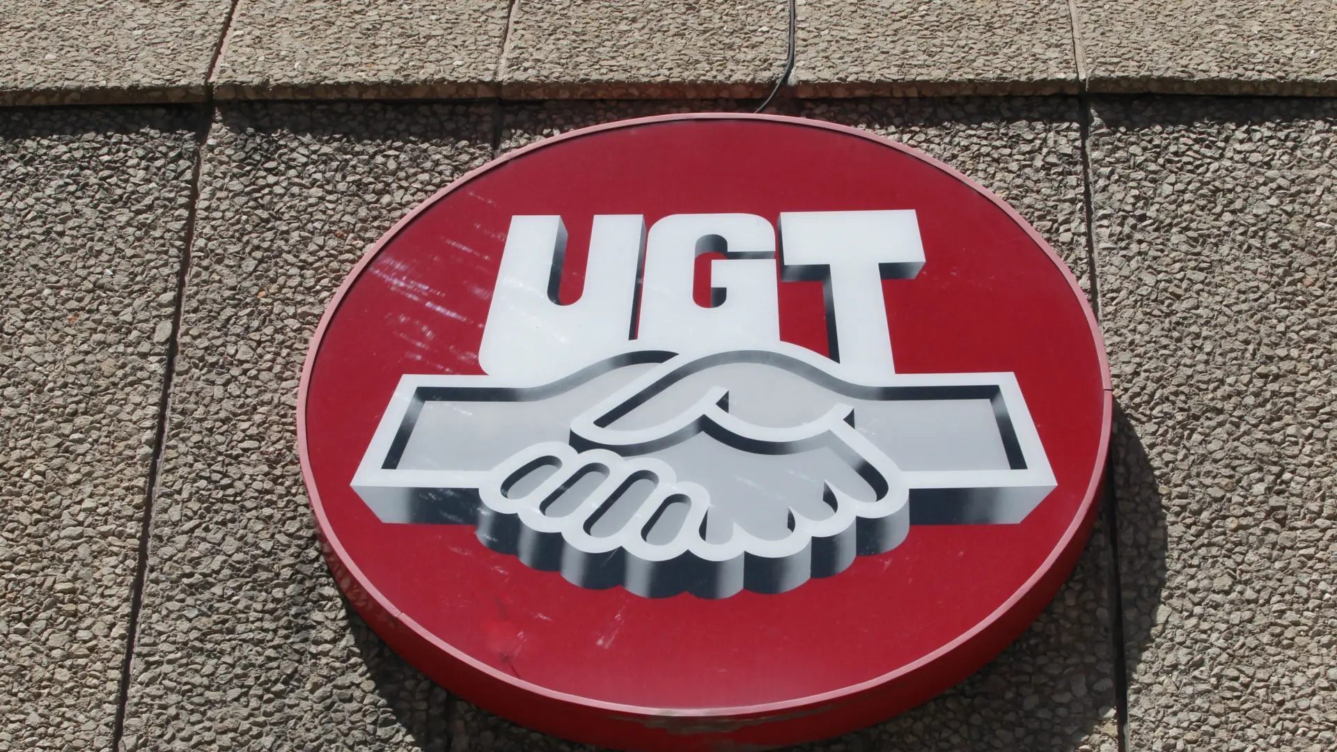 UGT alerta de que las horas extra crecieron un 6,3% en 2020 y que casi ...