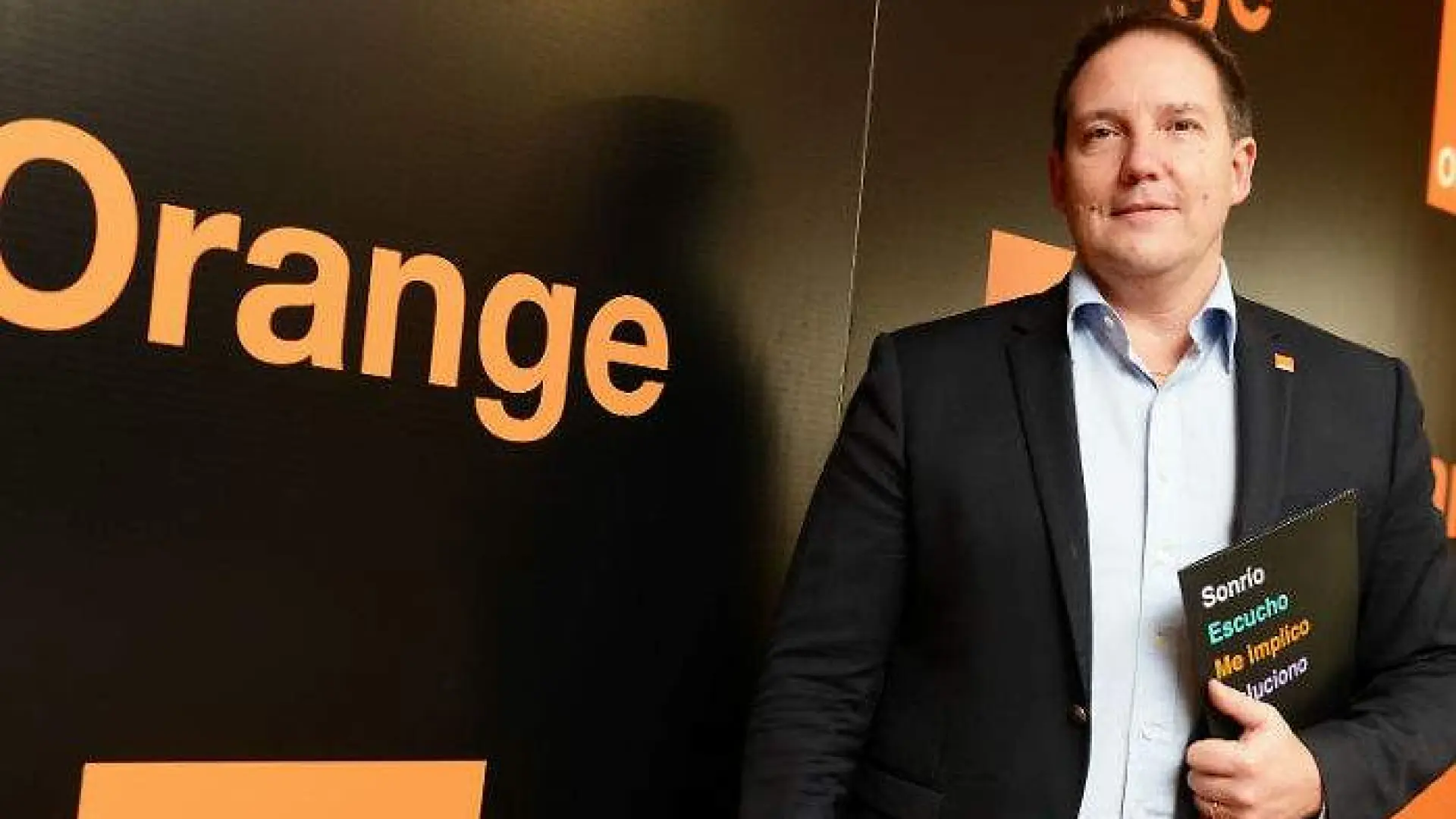 BONO ORANGE - La plantilla de Orange reclama un nuevo bonus por ...