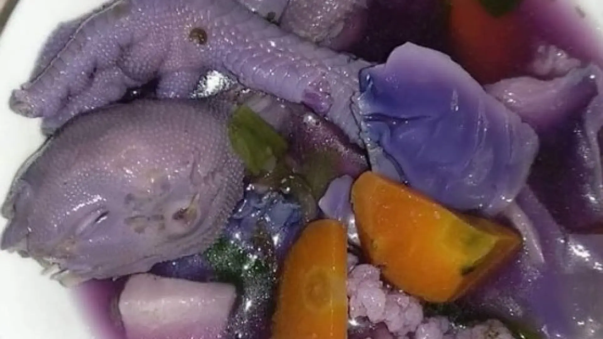 La verdad detrás del caldo de pollo 'zombie' que trajo de cabeza a las ...