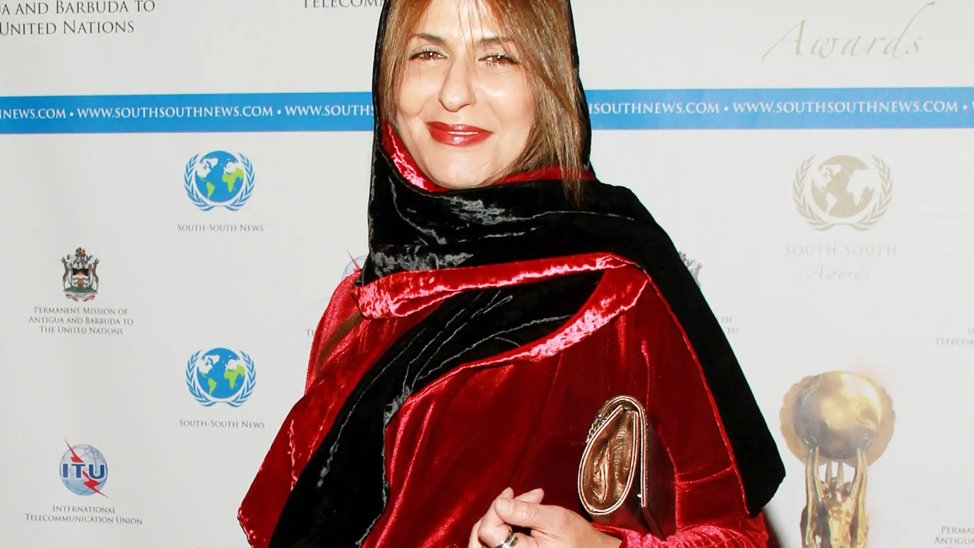 Quién es la princesa Basmah, la más joven de los 115 hijos del rey Saúd ...