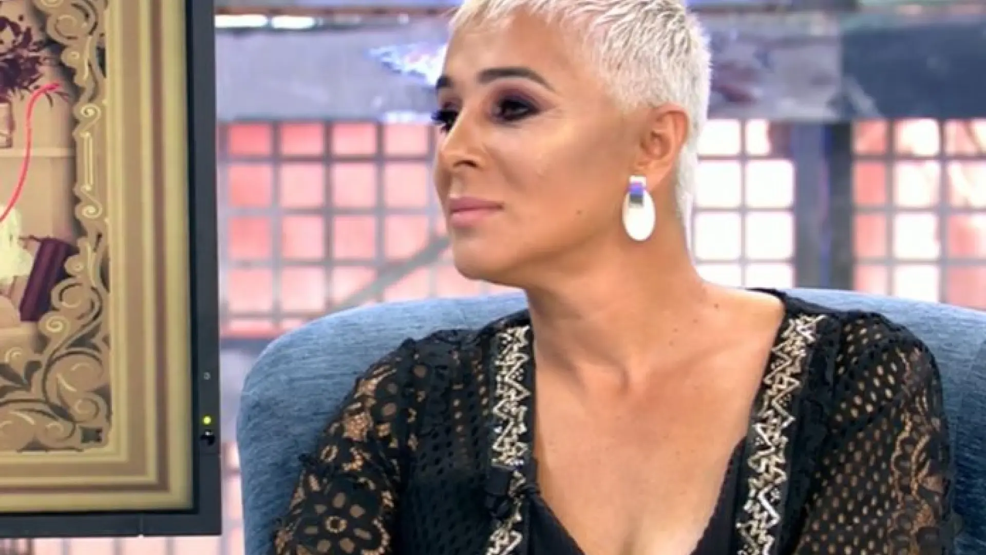 Ana María Aldón se opera el pecho en una clínica de cirugía estética ...