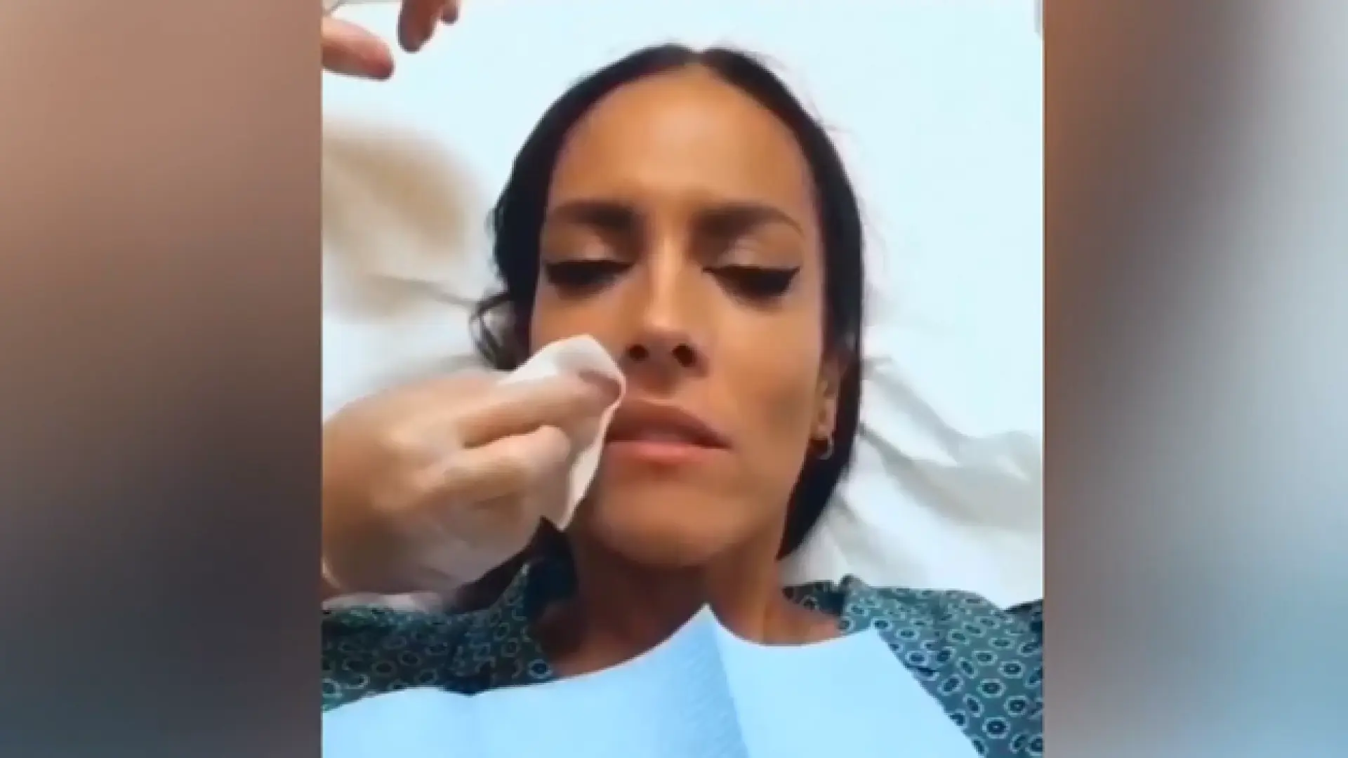 Lorena Castell muestra el momento en el que le inyectan ácido ...