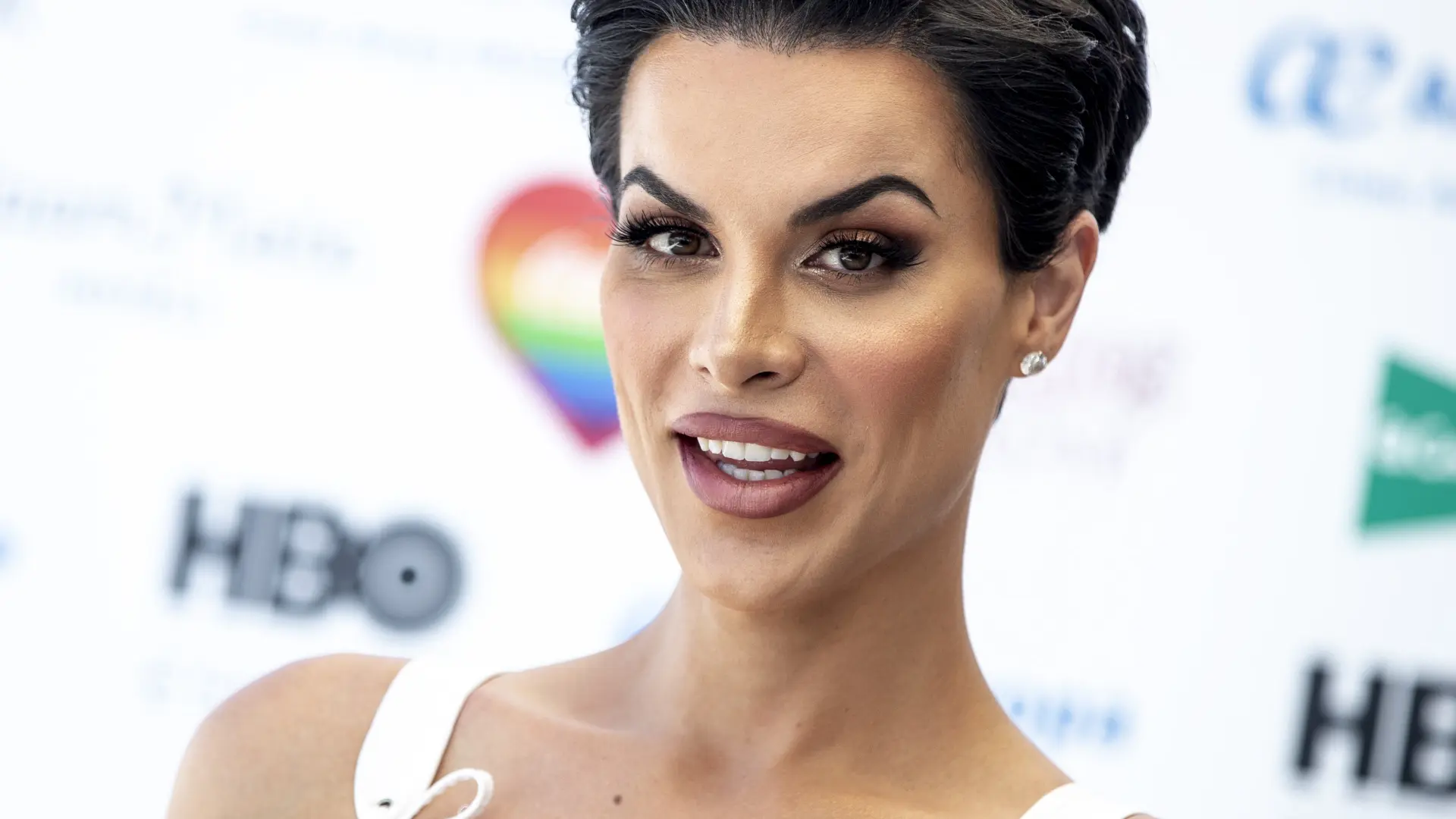 Jedet se defiende de las críticas tras mostrar su operación de ...