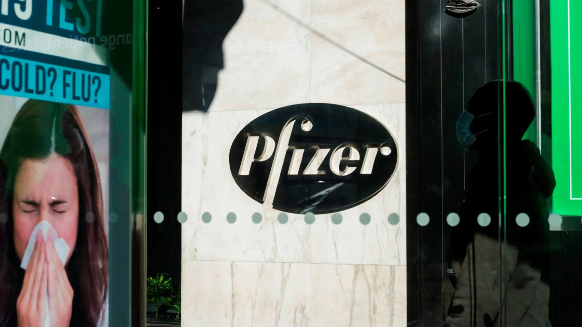 Pfizer celebra en bolsa la efectividad de la píldora que limita el ...