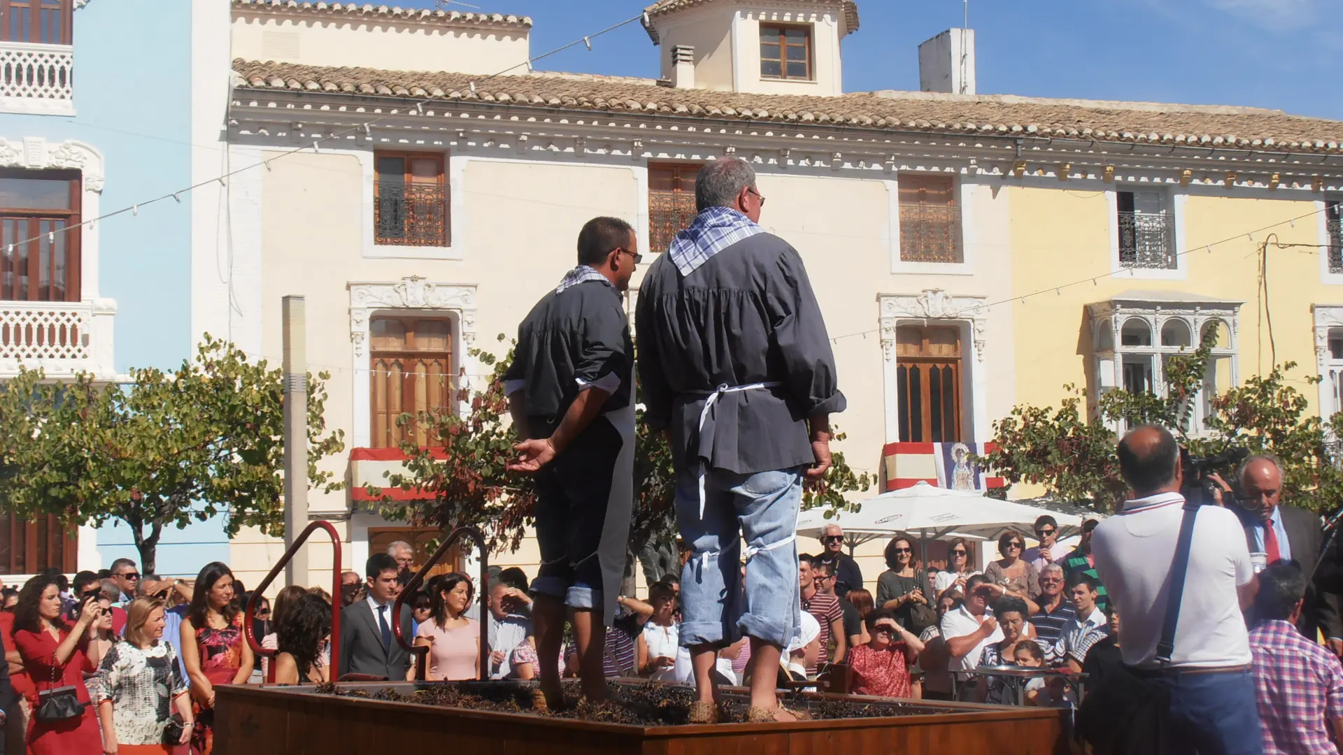 Ruta del Vino de Bullas en Murcia: enotecas, restaurantes, mercadillos ...