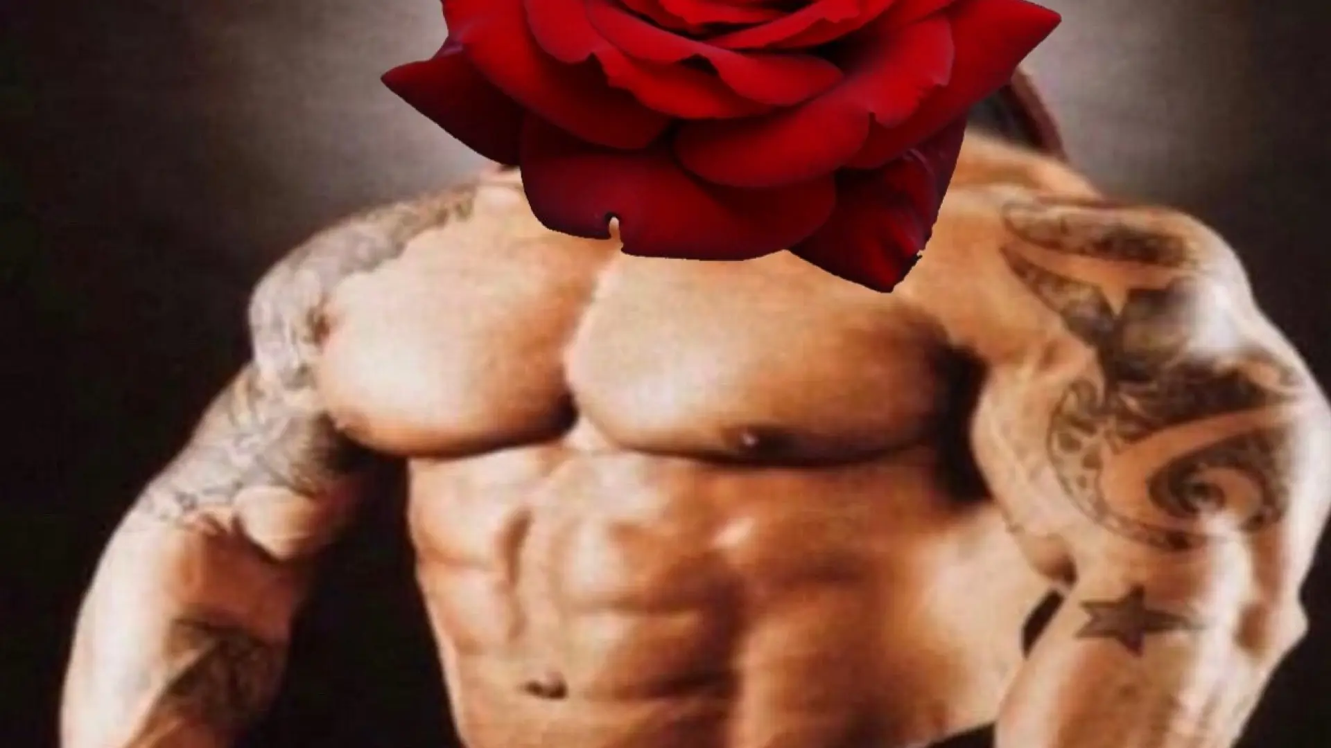 Un cliente le pide una rosa "más masculina" a una tatuadora y las ...