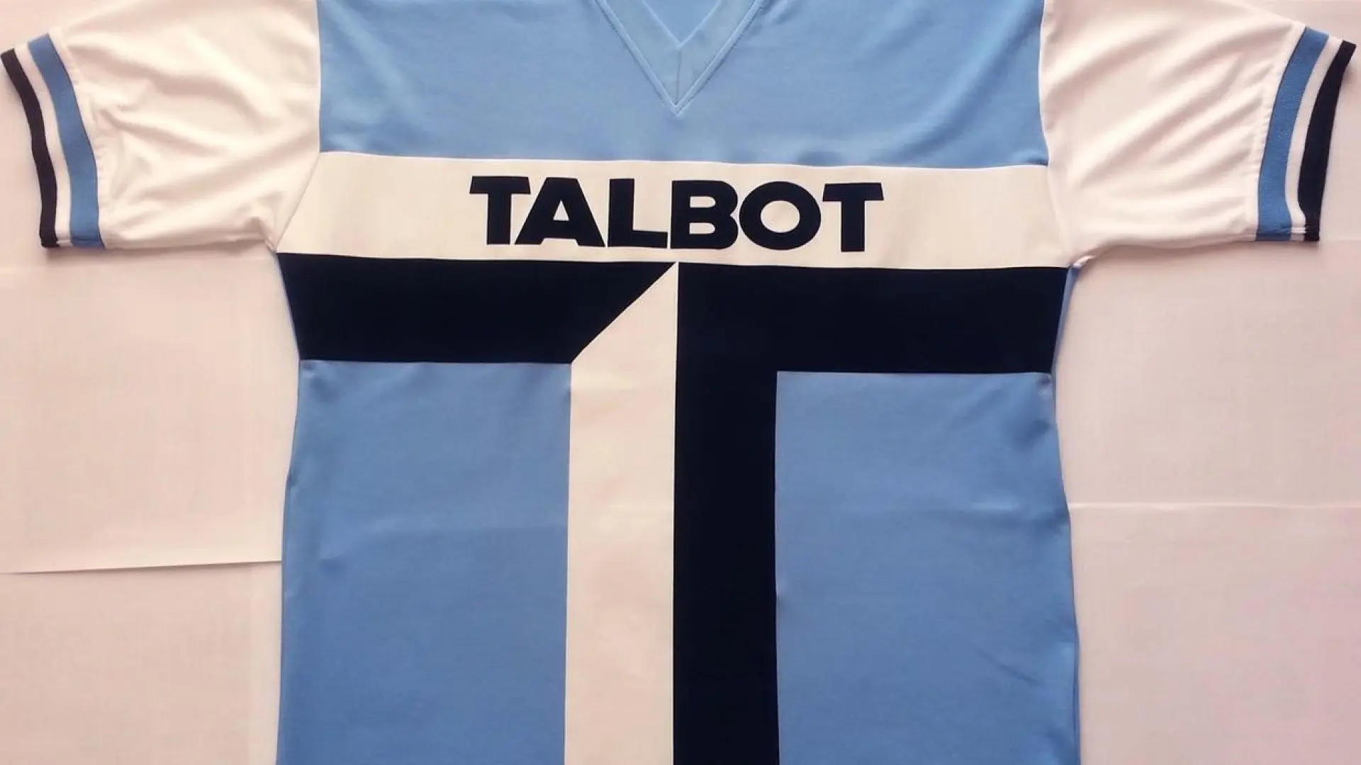 Camisetas para la historia. Coventry y Talbot