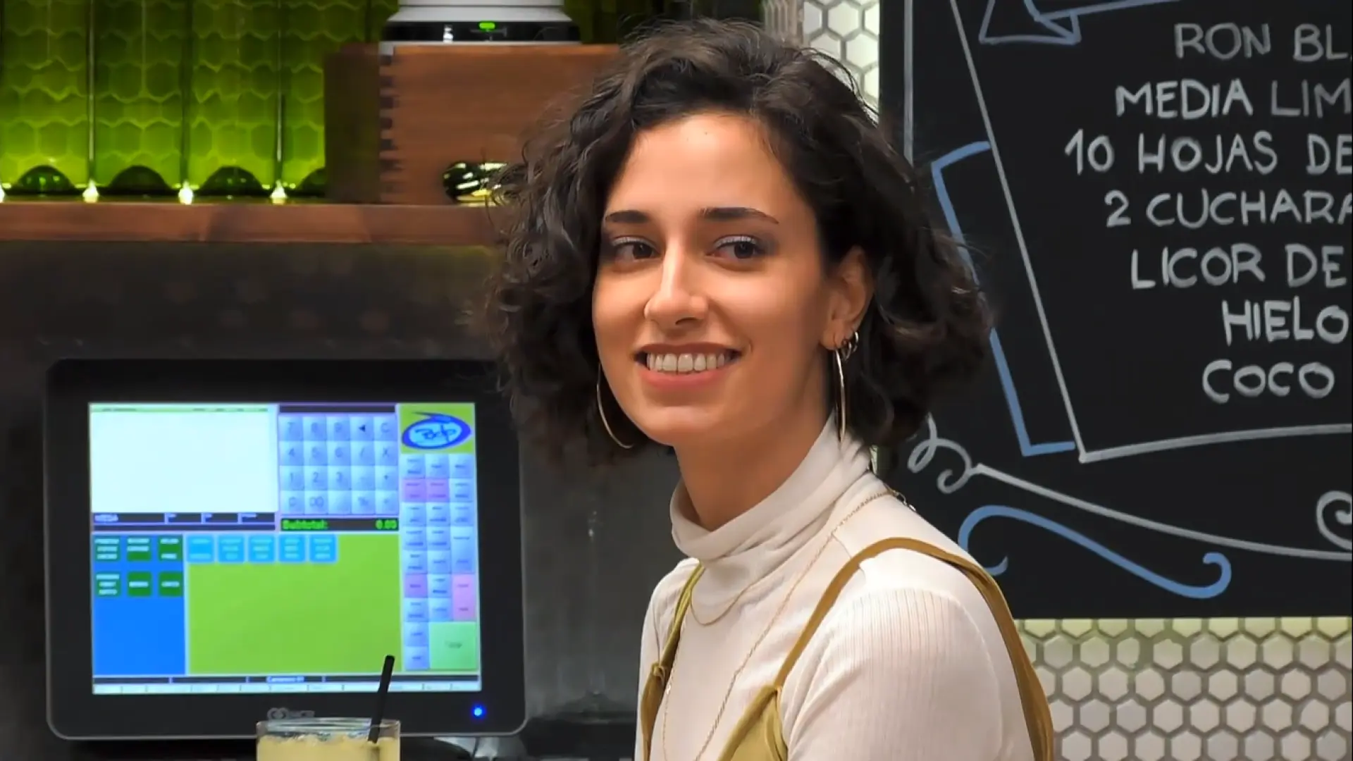Marta: "En 'First dates' busco a una persona que no sea tonta, me da ...