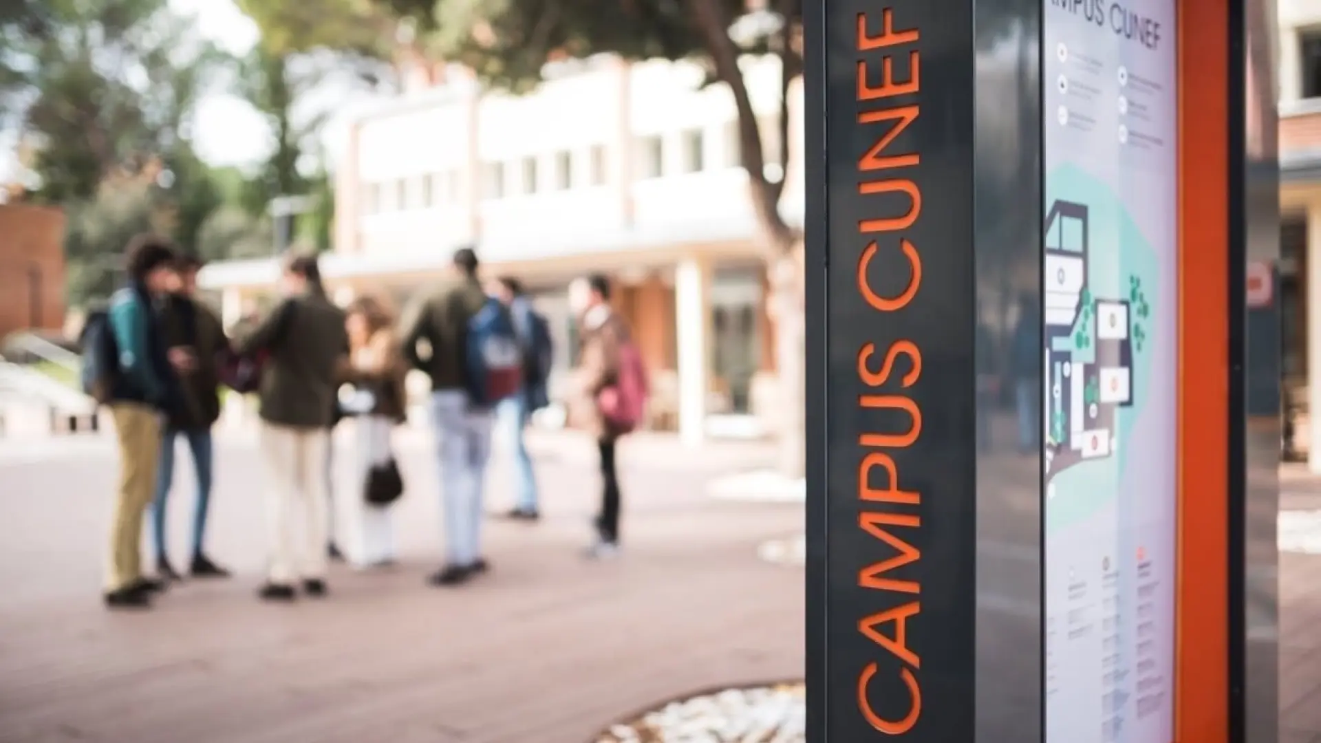 La AEB retoma la venta de CUNEF tras su ascenso oficial a universidad ...