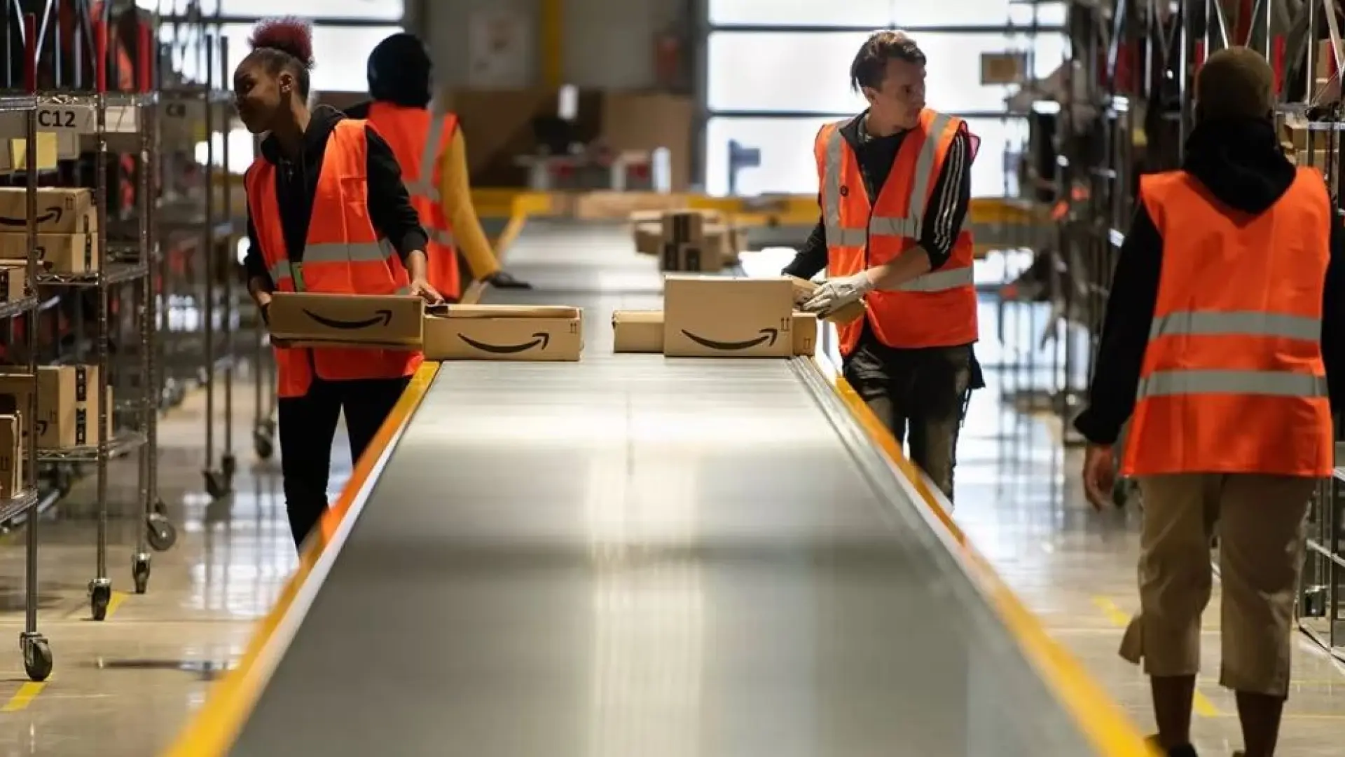 ¿Buscas empleo en Amazon? Las cinco preguntas más comunes en las ...