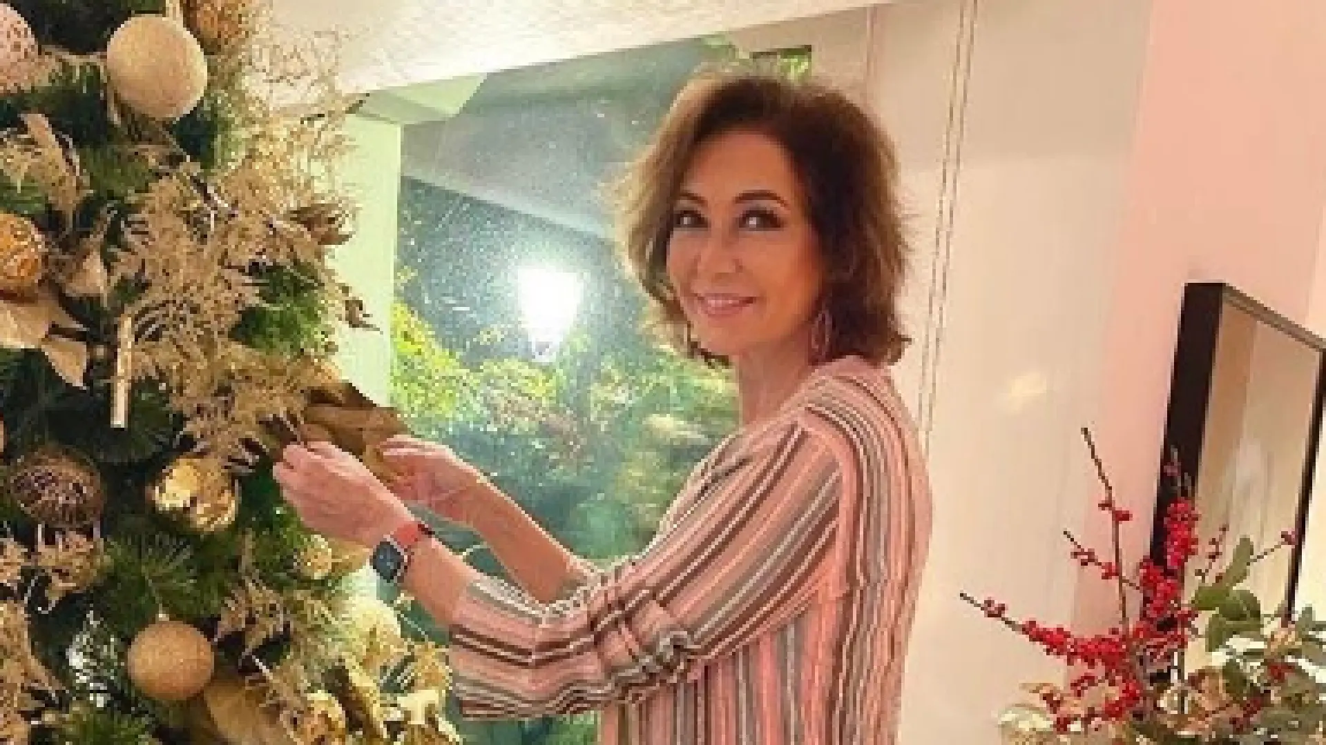 Ana Rosa Quintana reaparece para felicitar la Navidad