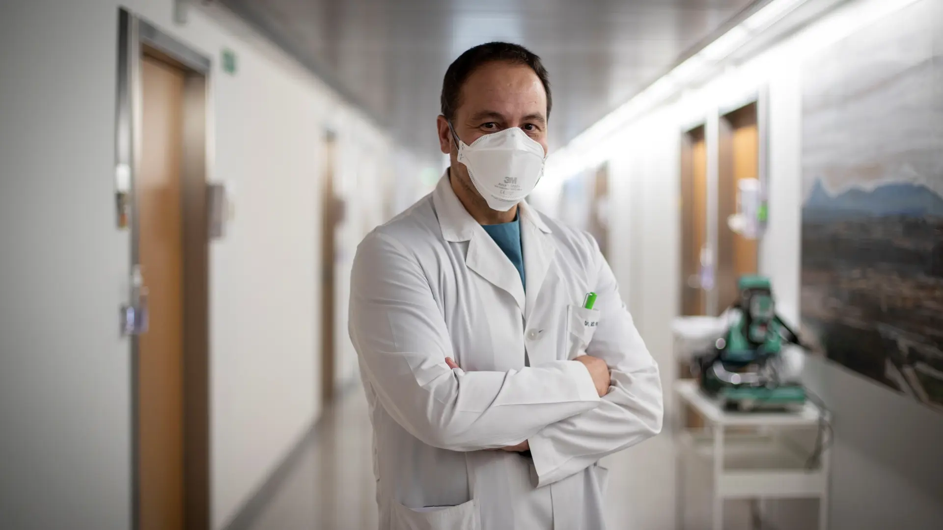 José Luis del Pozo: "Ante ómicron solo podemos elegir a qué ritmo nos ...