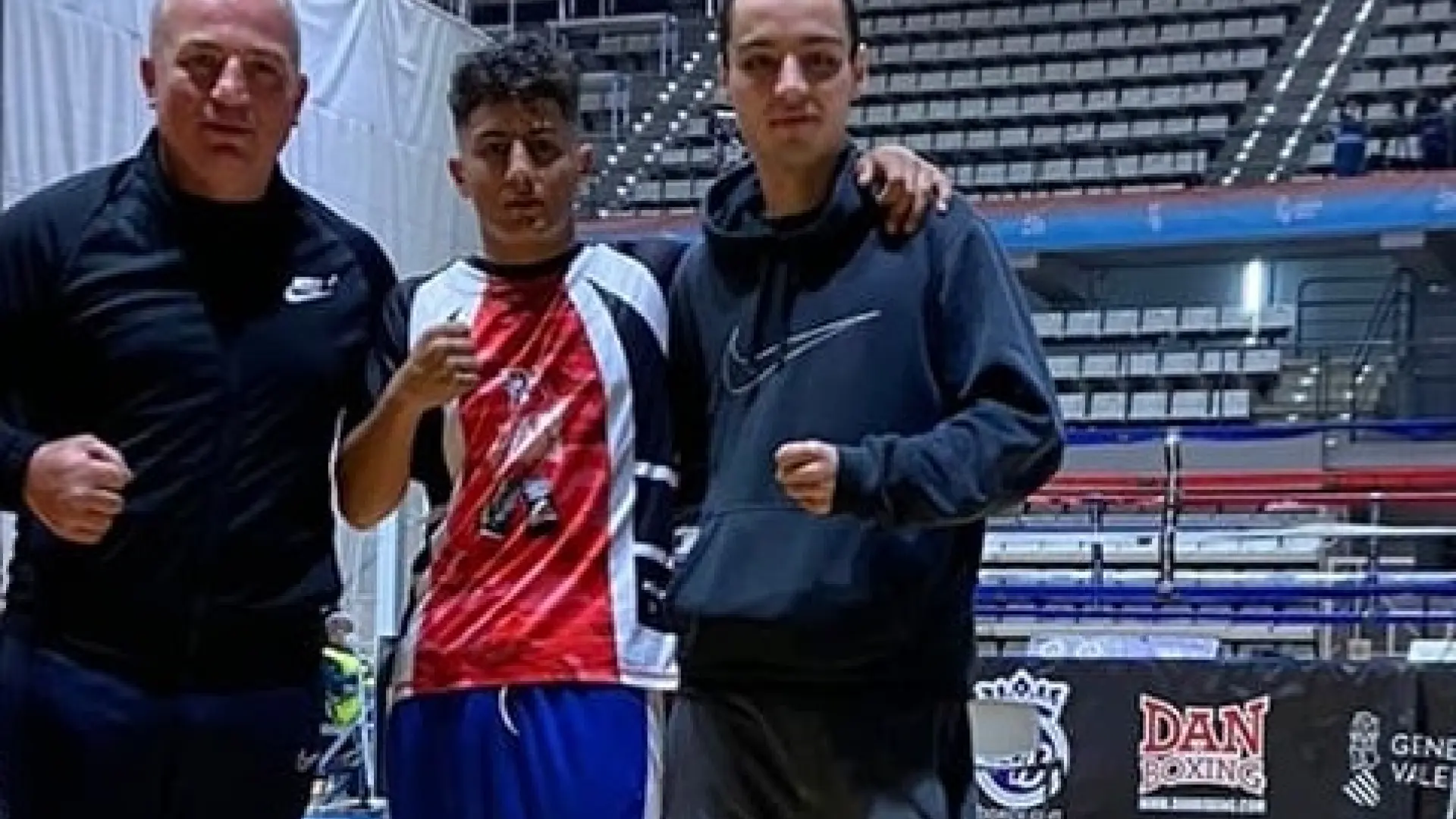 Muere a los 24 años el boxeador valenciano Héctor González tras 12 días ...