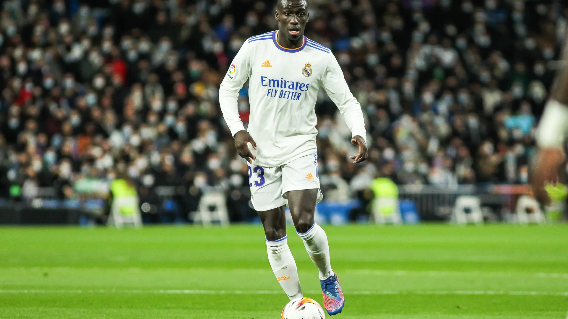 Mendy, baja para el Clásico: una lesión en el abductor le tendrá fuera ...