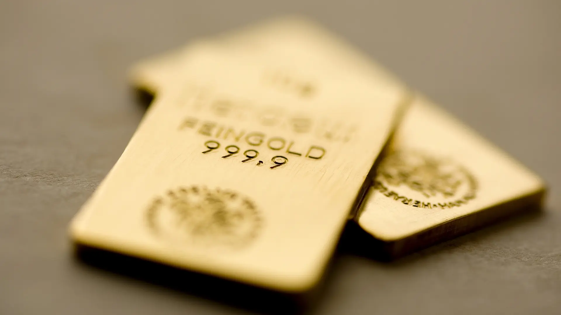 El oro sobrevuela máximos históricos: todo lo que debes saber para ...