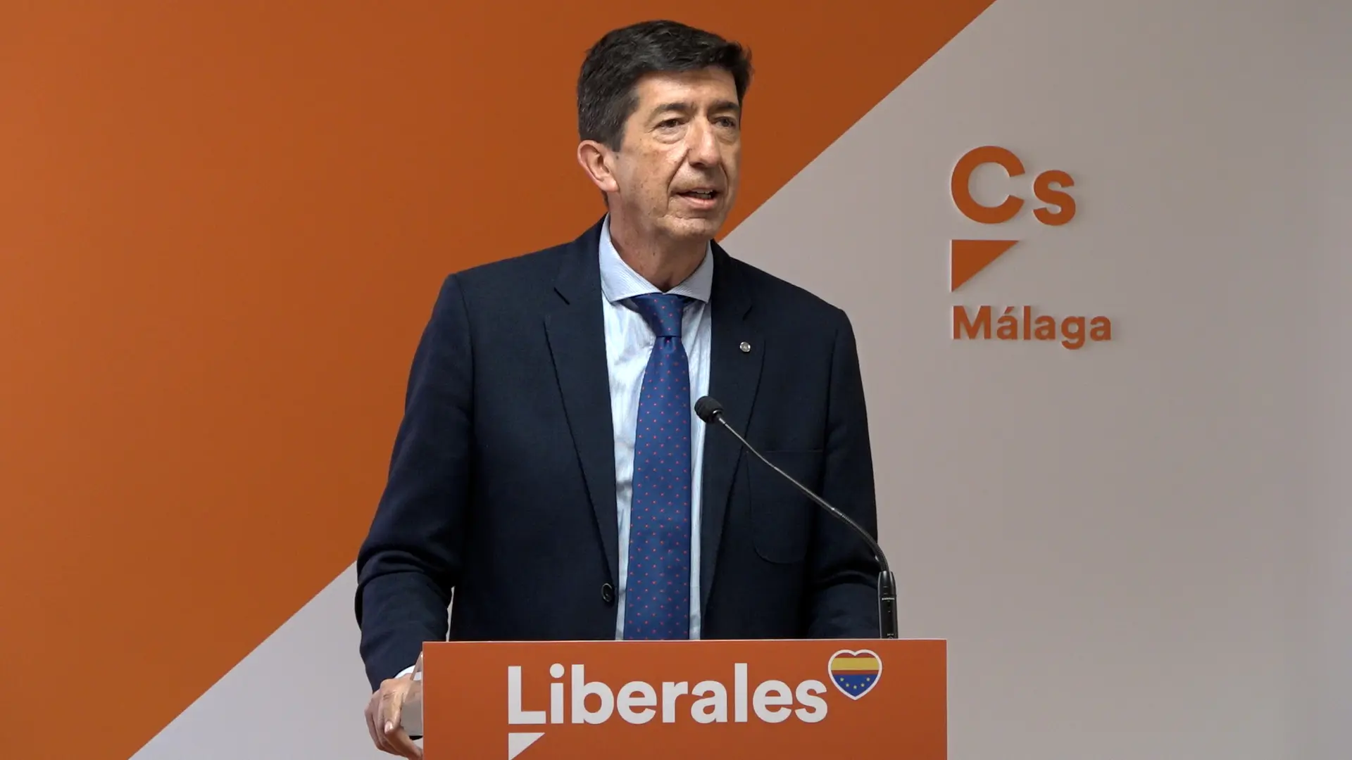 Vídeo: Marín (Cs) destaca la figura de su "compañero y amigo" Imbroda