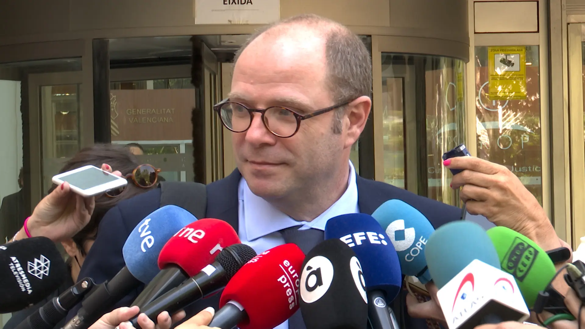 Vídeo: Abogado del hermano de Puig espera cerrar este procedimiento ...