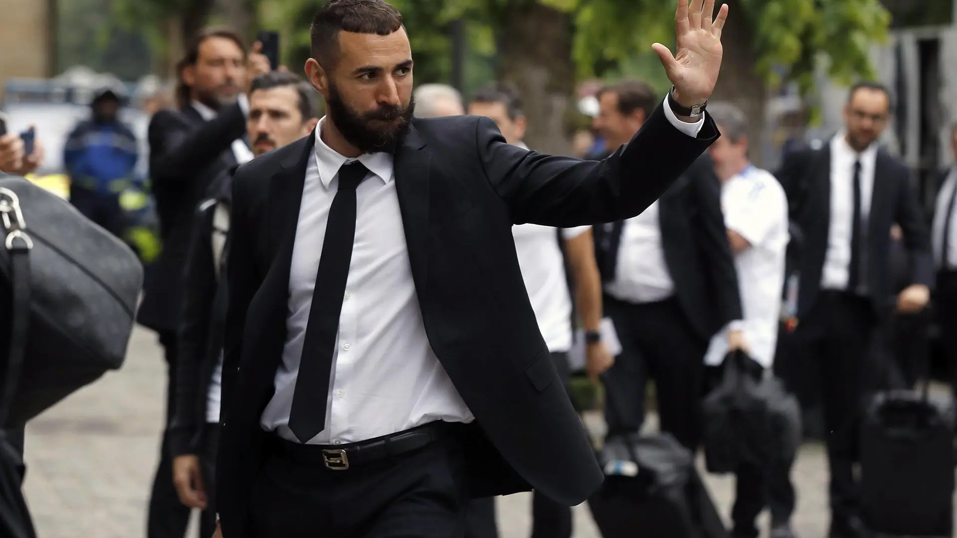 Karim Benzema y Jordan Ozuna, su nueva novia, amor por Madrid a bordo ...