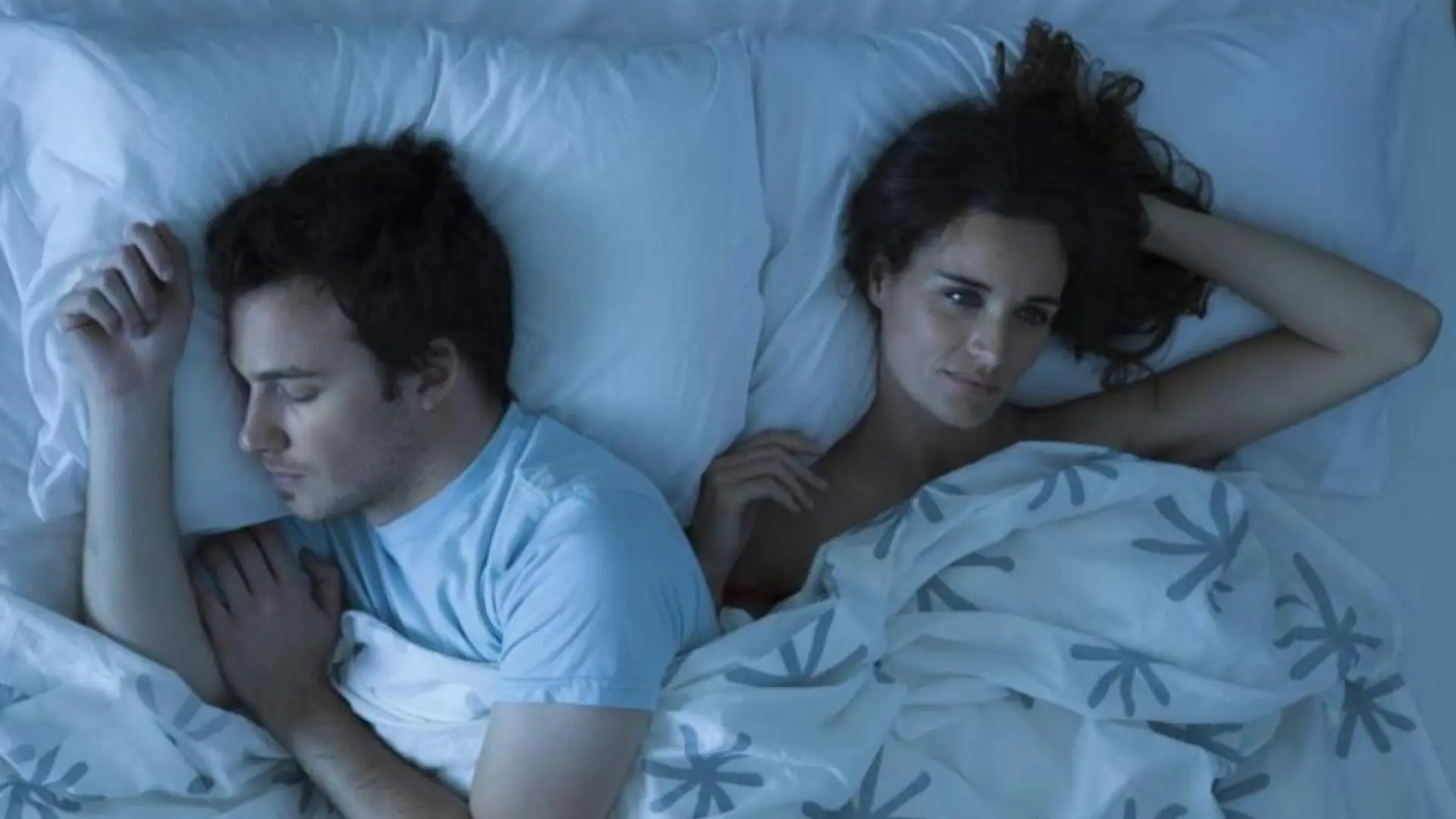 Vídeo: ¿Cómo volver a dormirse si nos hemos despertado en mitad de la ...