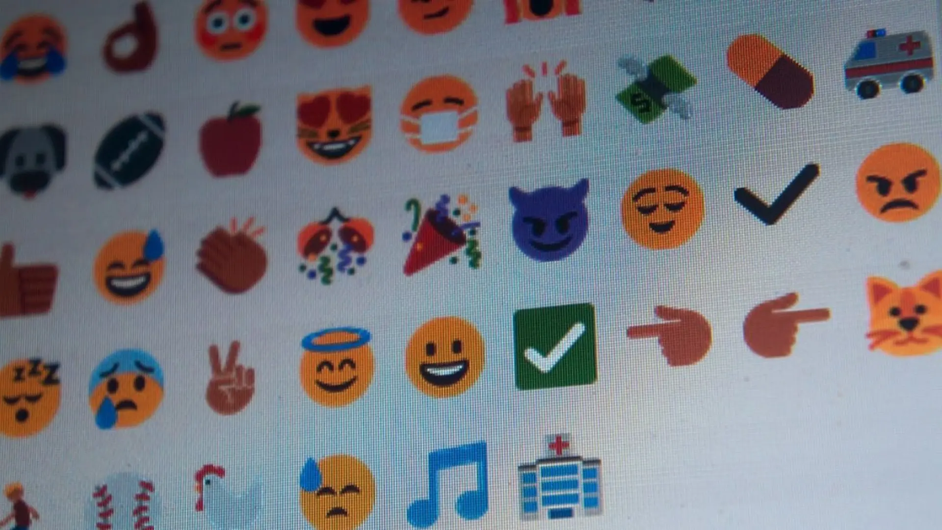 Conoce el significado de los emojis más raros